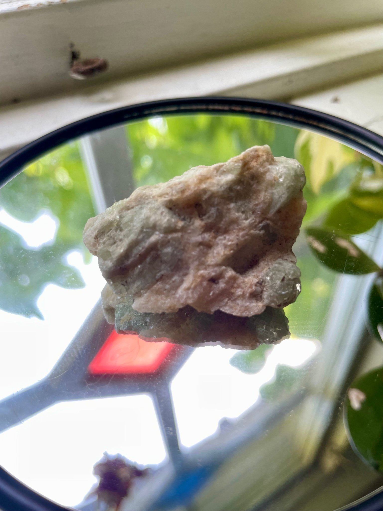 Rå grön Flourapatite kristall 42g | Köp på Tradera (697152810)