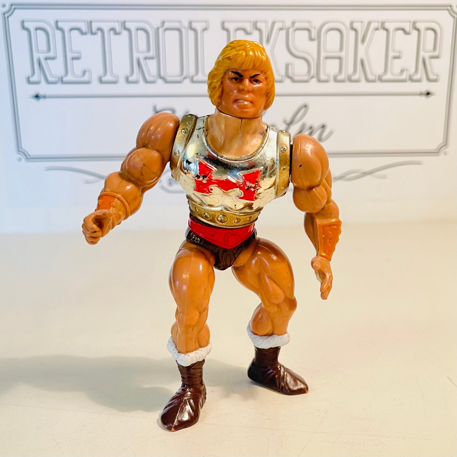 Se produkter som liknar Vintage Motu figur - Flying F.. på Tradera ...