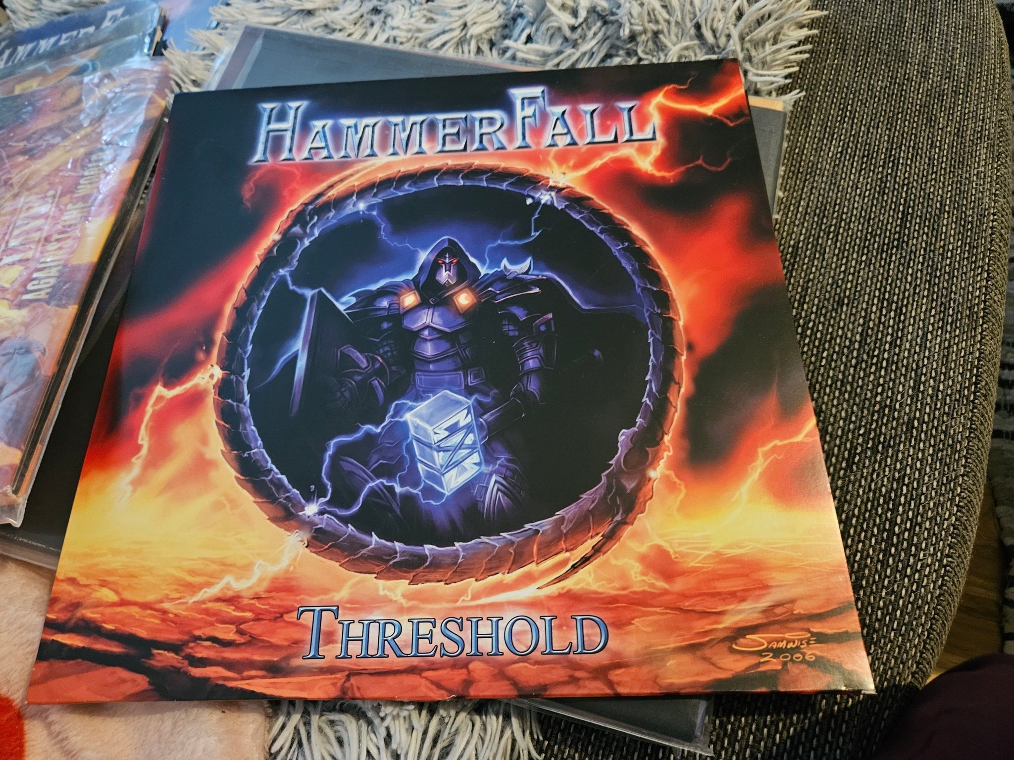 Se produkter som liknar Hammerfall - Threshold - Vinyl på Tradera ...