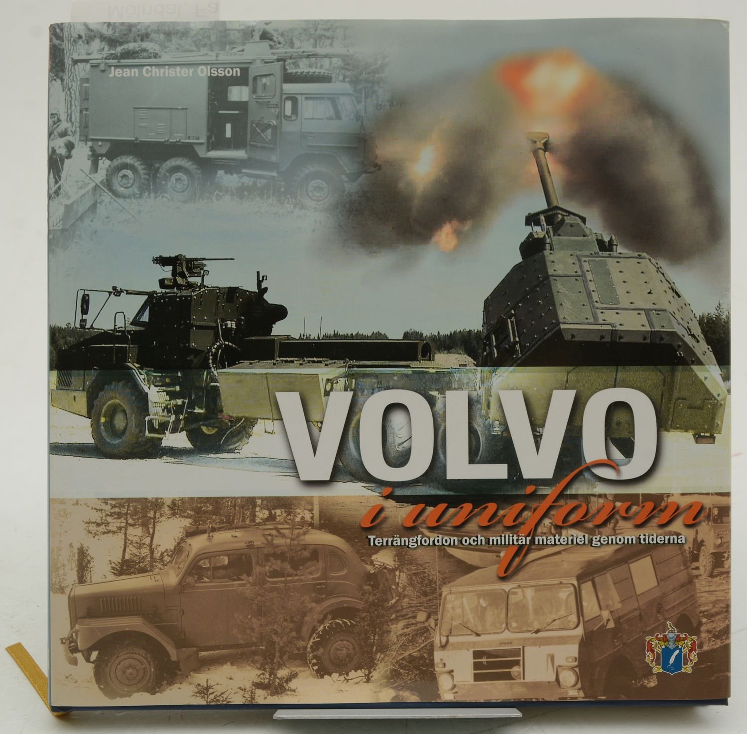 Se produkter som liknar Volvo i uniform : terrängford.. på Tradera ...