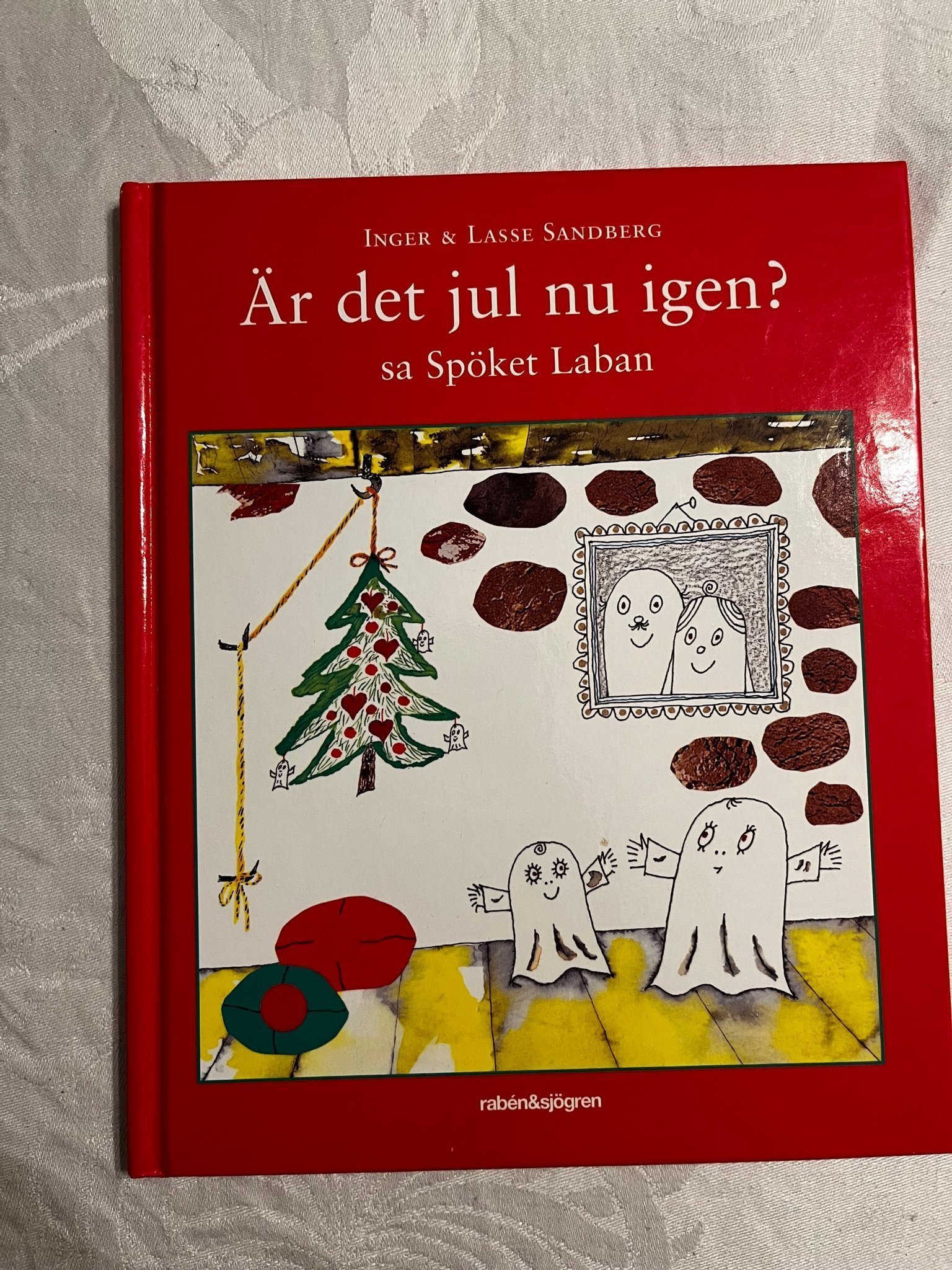 Se produkter som liknar Barnbok Är det jul nu igen Sp.. på Tradera ...