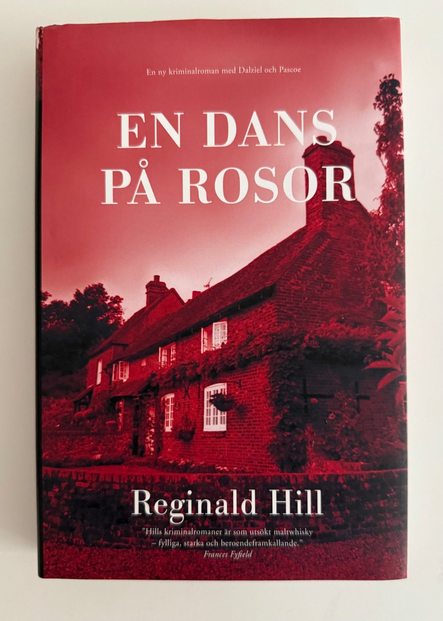 Reginald Hill - En dans på rosor pocket deckare.. | Köp på Tradera ...
