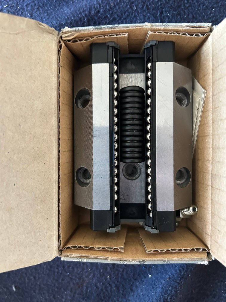 STAR Runner Block/Ball Rail AA 07 J | Köp på Tradera (711339097)