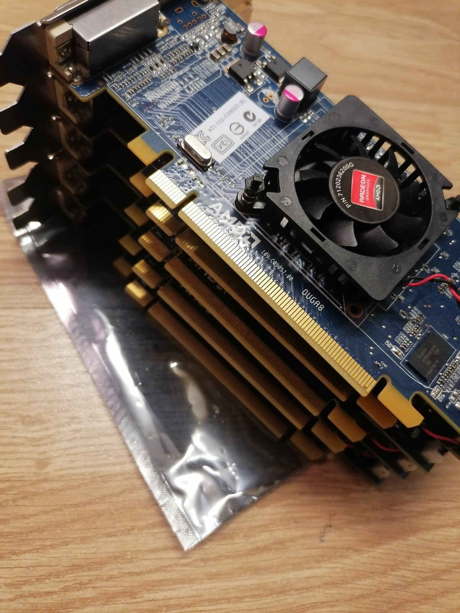 5 STYCKEN AMD ATI-102-C09003(B) HD6350 Pci-E 16.. | Köp på Tradera ...
