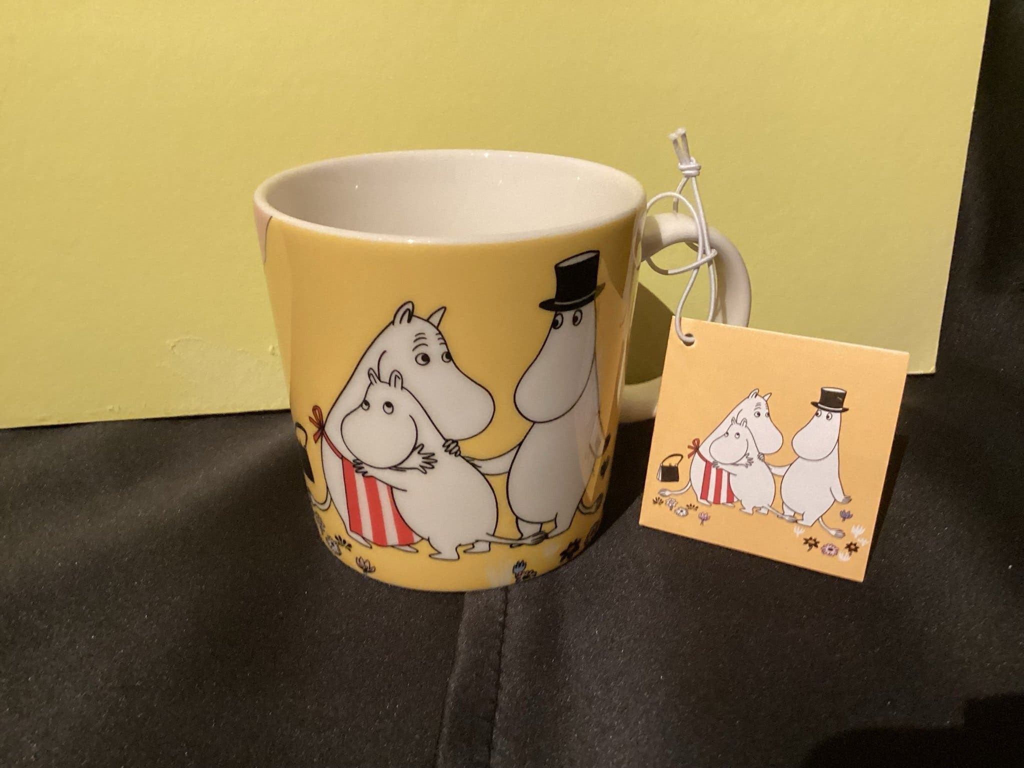 Se produkter som liknar Mumin mugg Familjen ny med 80.. på Tradera ...
