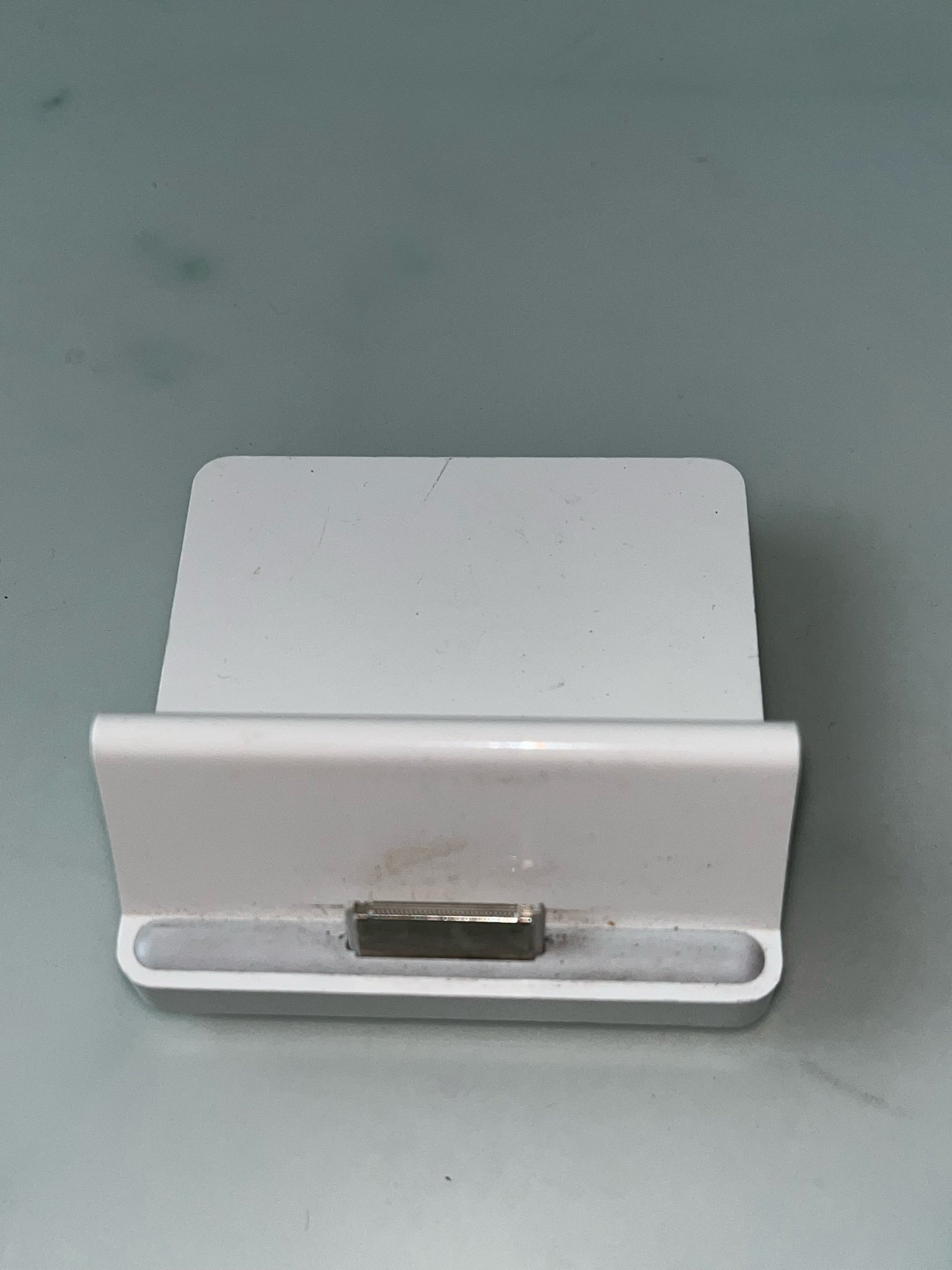 Apple Dockningsstation A1352 | Köp på Tradera (713347471)