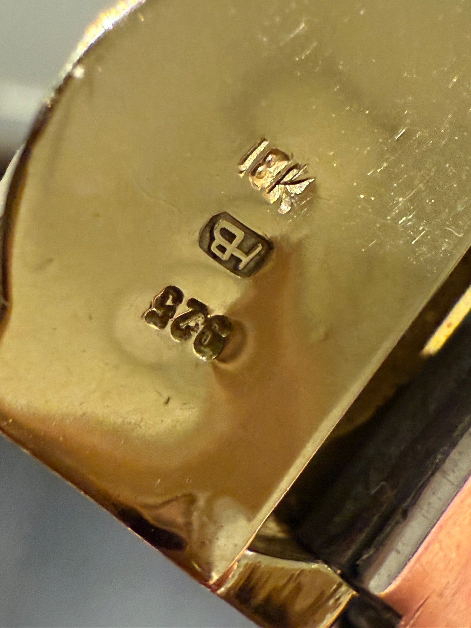 Stelt Silver/guld armband med Ädelstenar | Köp på Tradera (718393936)