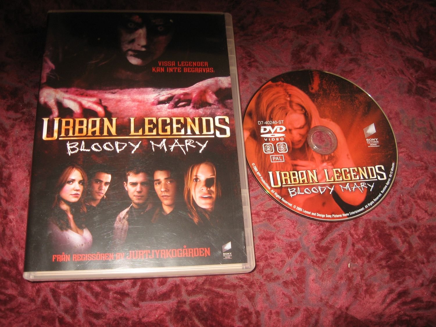 URBAN LEGENDS BLOODY MARY (KATE M.. | Köp från ghost 64 på Tradera ...