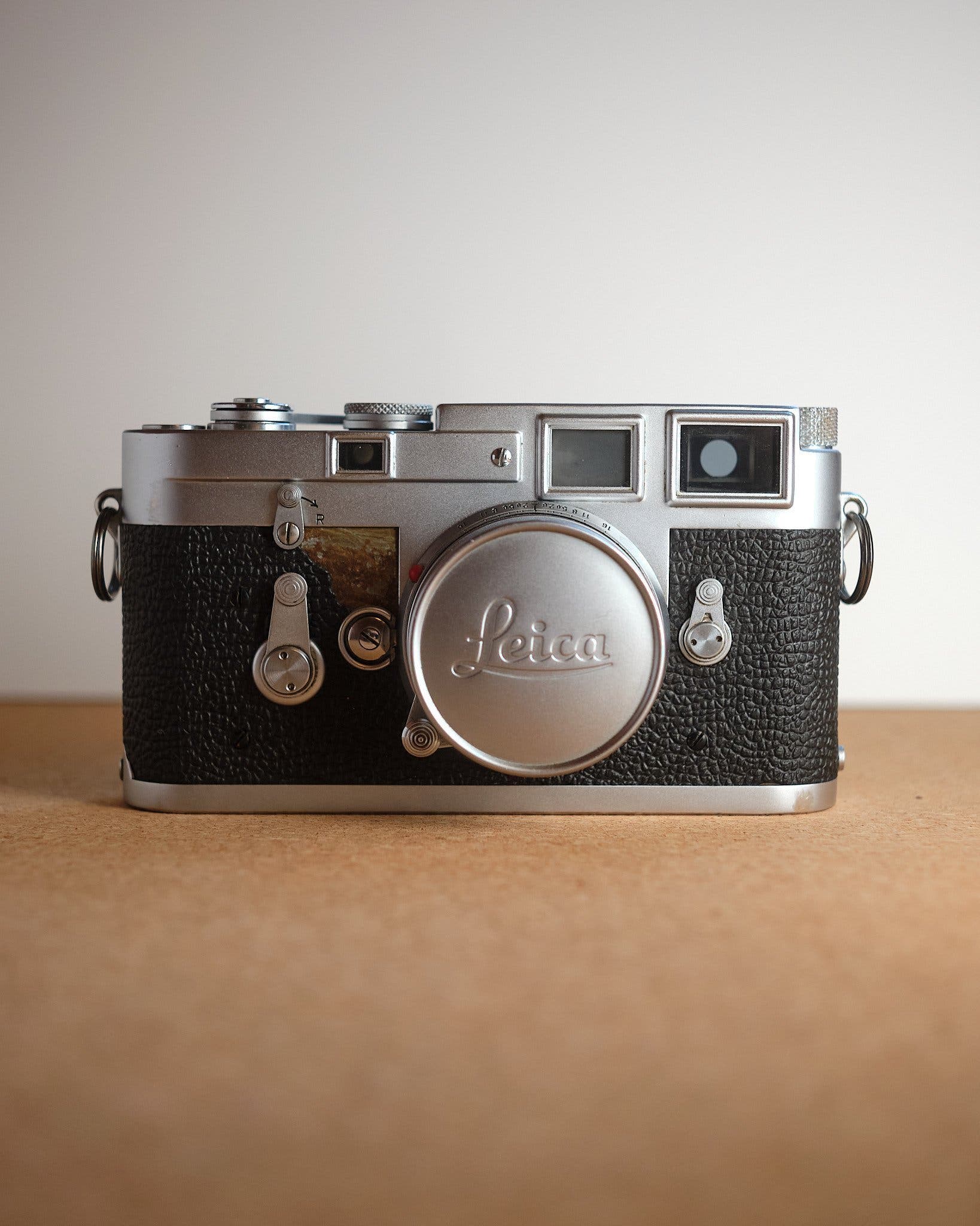 Se produkter som liknar Leica M3 Double Stroke på Tradera (701064394)