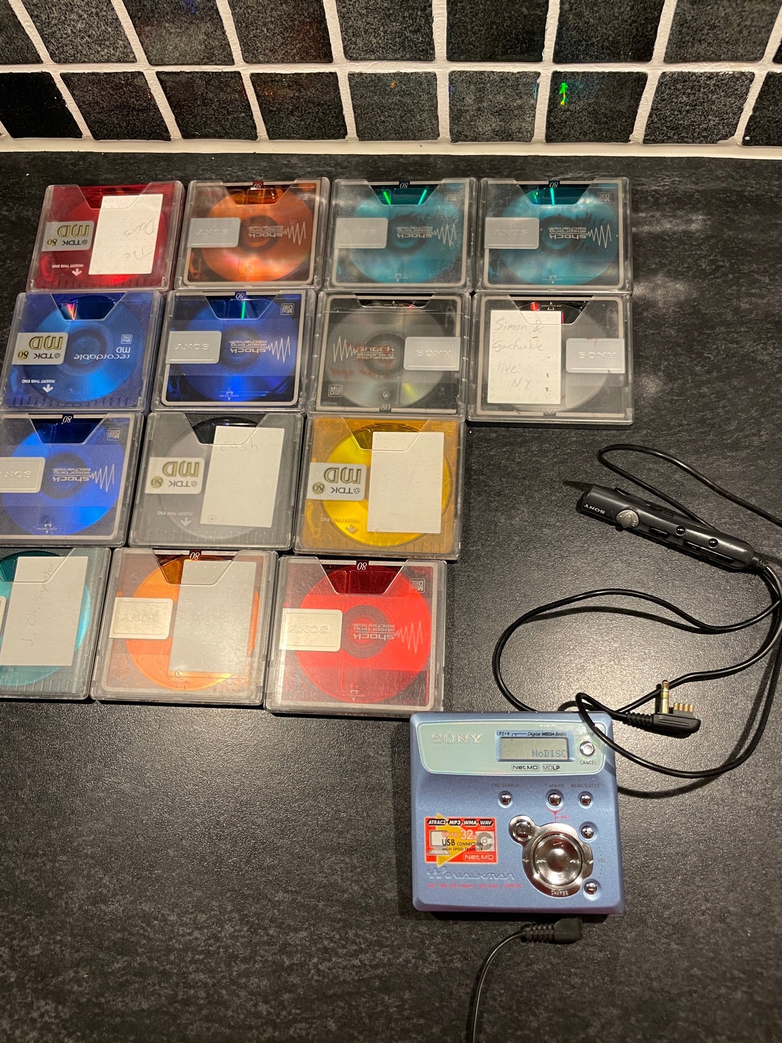 Sony Net MD Walkman MZ-N505 Type-R + MiniDisc | Köp på Tradera (692428853)