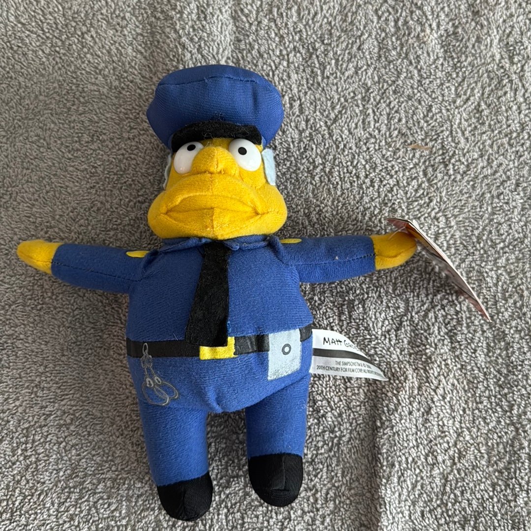 Simpsons - Clancy Wiggum plyschfigur | Köp på Tradera (710989875)