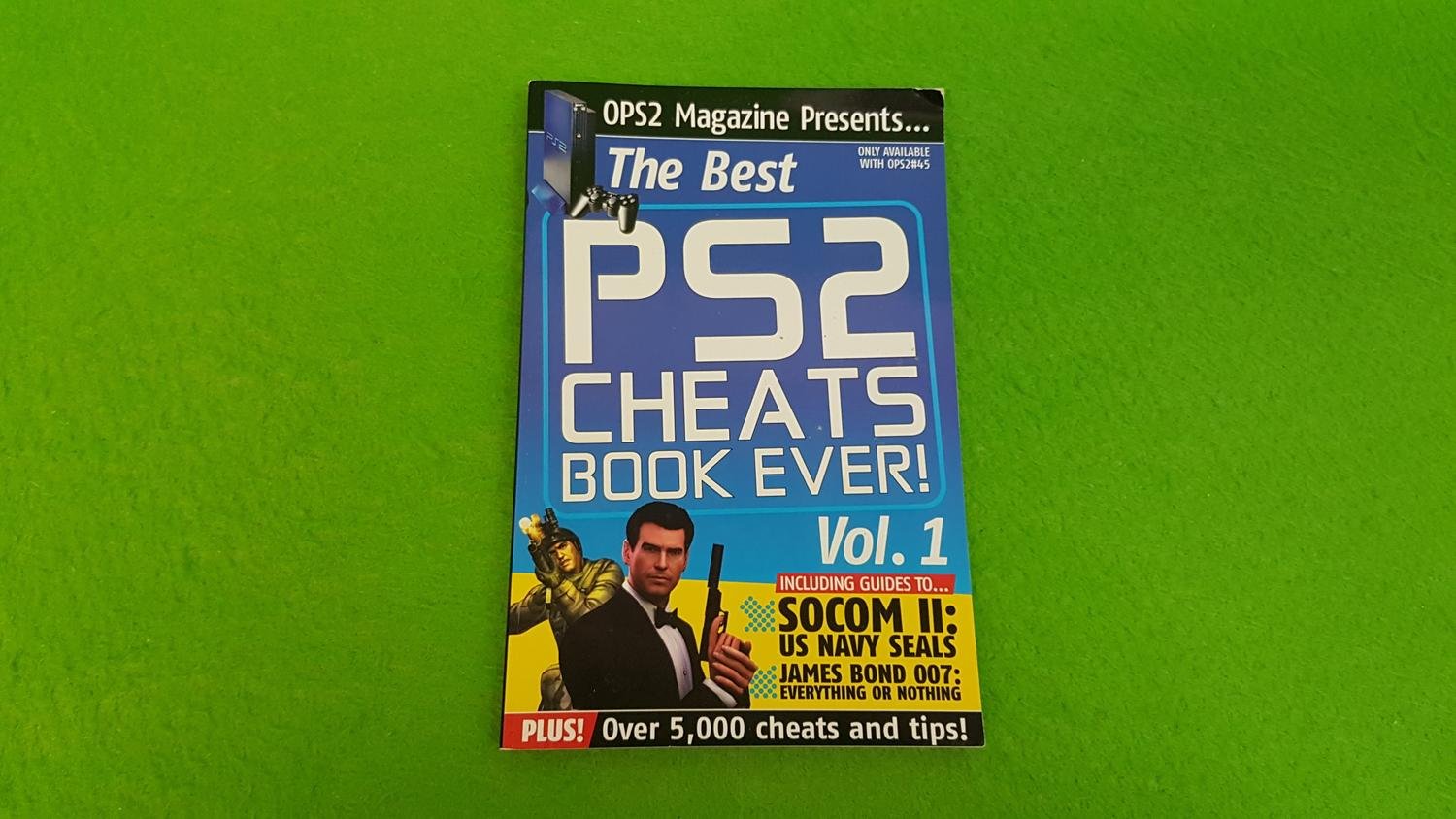 The Best PS2 Cheats Book Ever Pocket bok.. (423473640) ᐈ SpelHem på Tradera