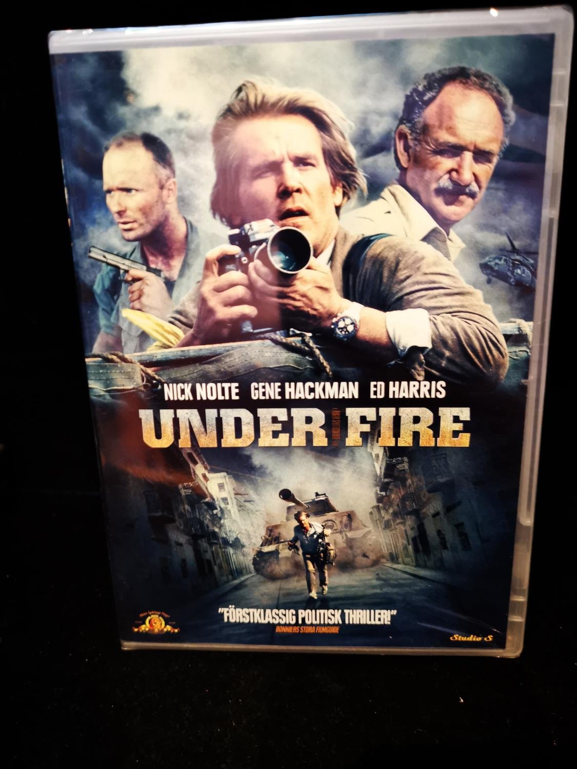 Under fire (DVD) Nick Nolte/Gene Hackman - Stud.. | Köp på Tradera ...