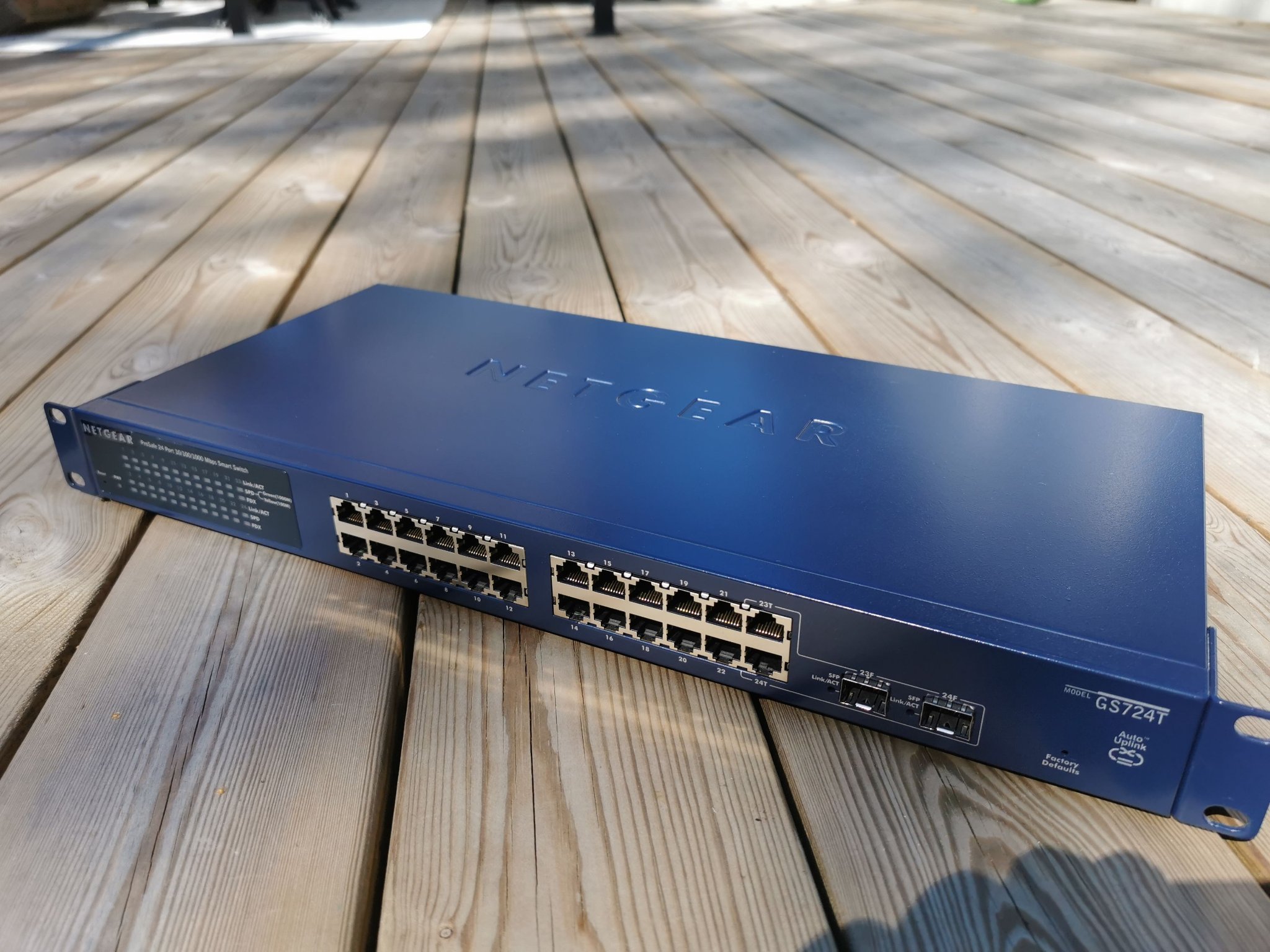 Netgear ProSafe GS724Tv4 gigabit smart switch (413842014) ᐈ Köp på Tradera Netgear ProSafe GS724Tv4 gigabit smart switch (413842014) ᐈ Köp på Tradera