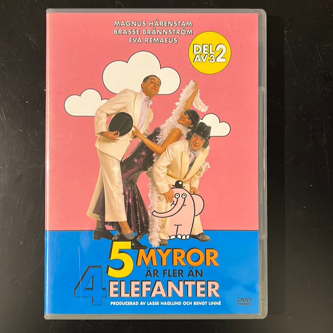 Se produkter som liknar 5 Myror Är Fler Än 4 Elefante.. på Tradera ...