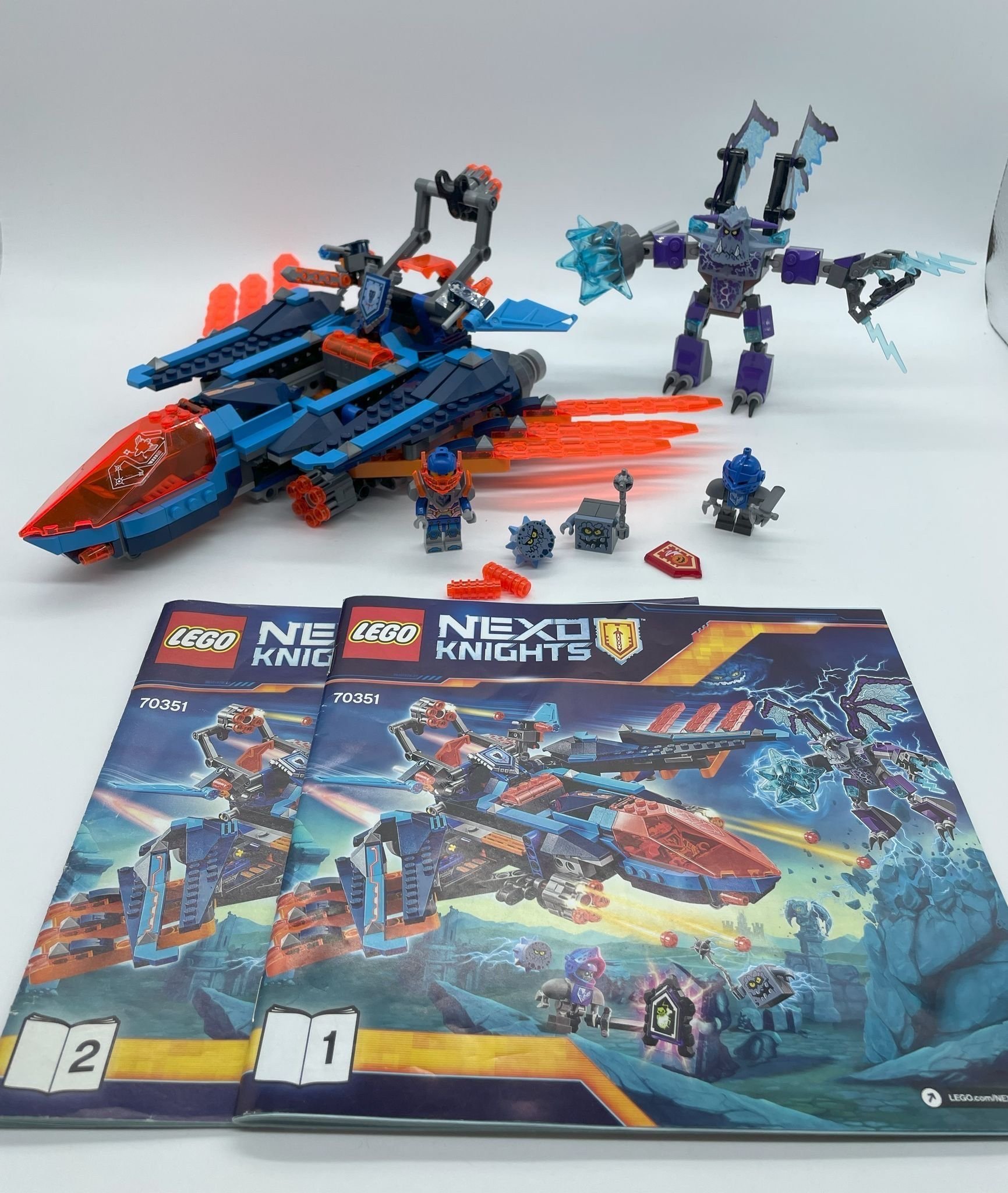 Se produkter som liknar LEGO Nexo Knights 70351 Clays.. på Tradera ...