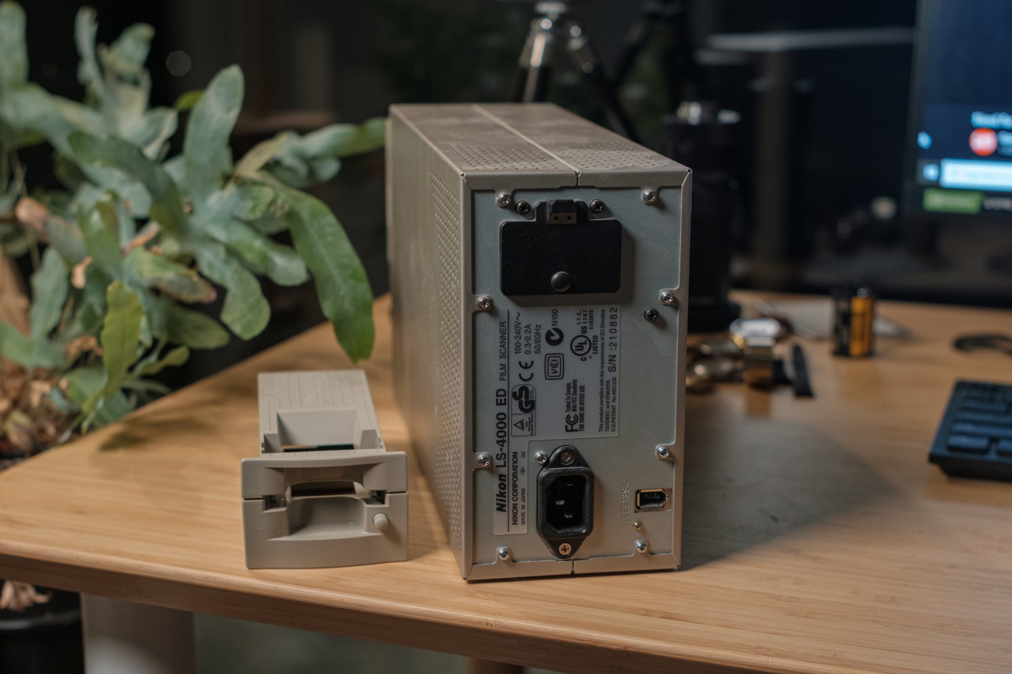 Nikon Coolscan LS 4000 ED + Nikon SA-21 + Nikon.. | Köp på Tradera ...