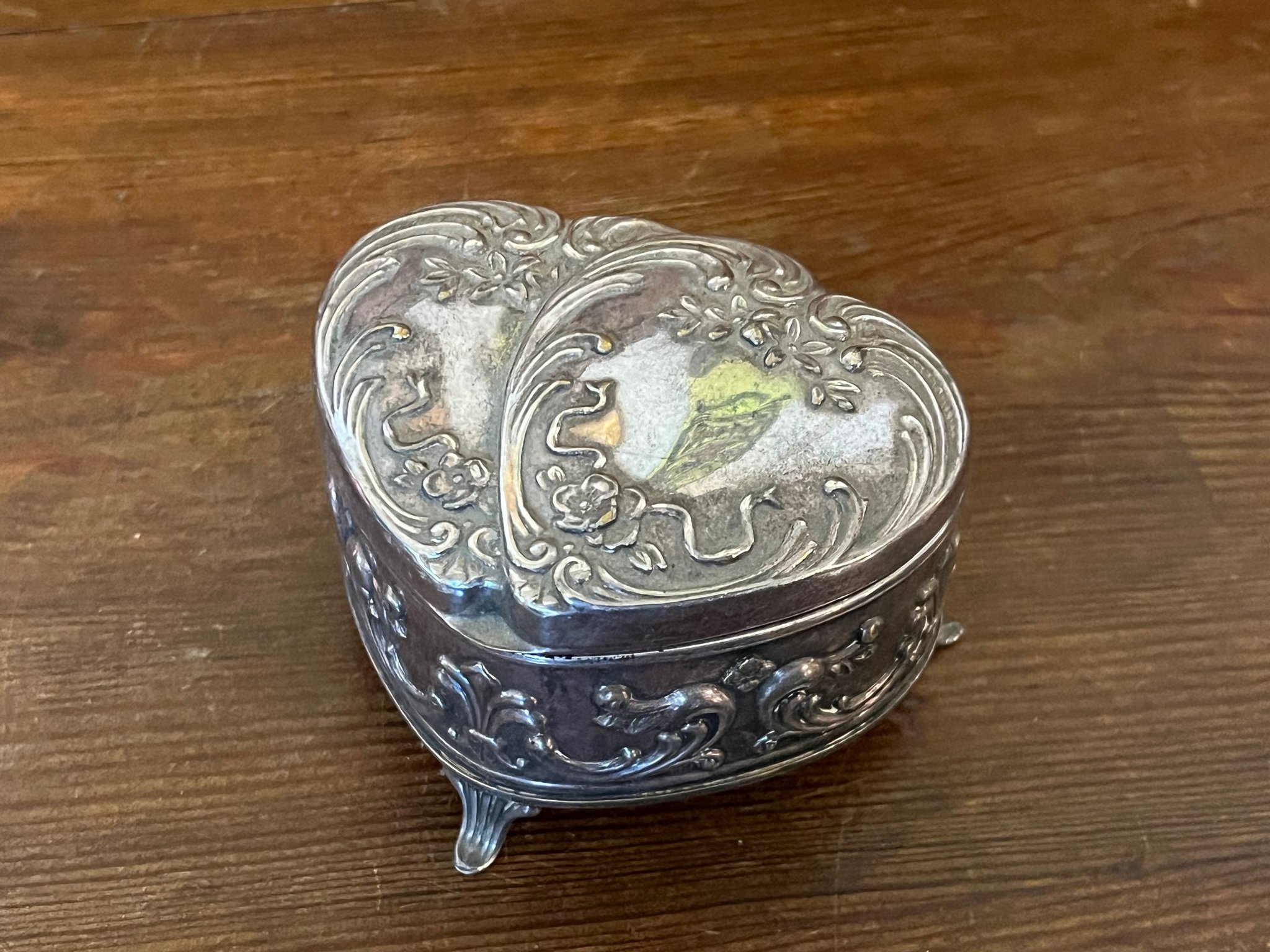 Smyckeskrin, Prima Alp Import - Nysilver | Köp på Tradera (695132881)