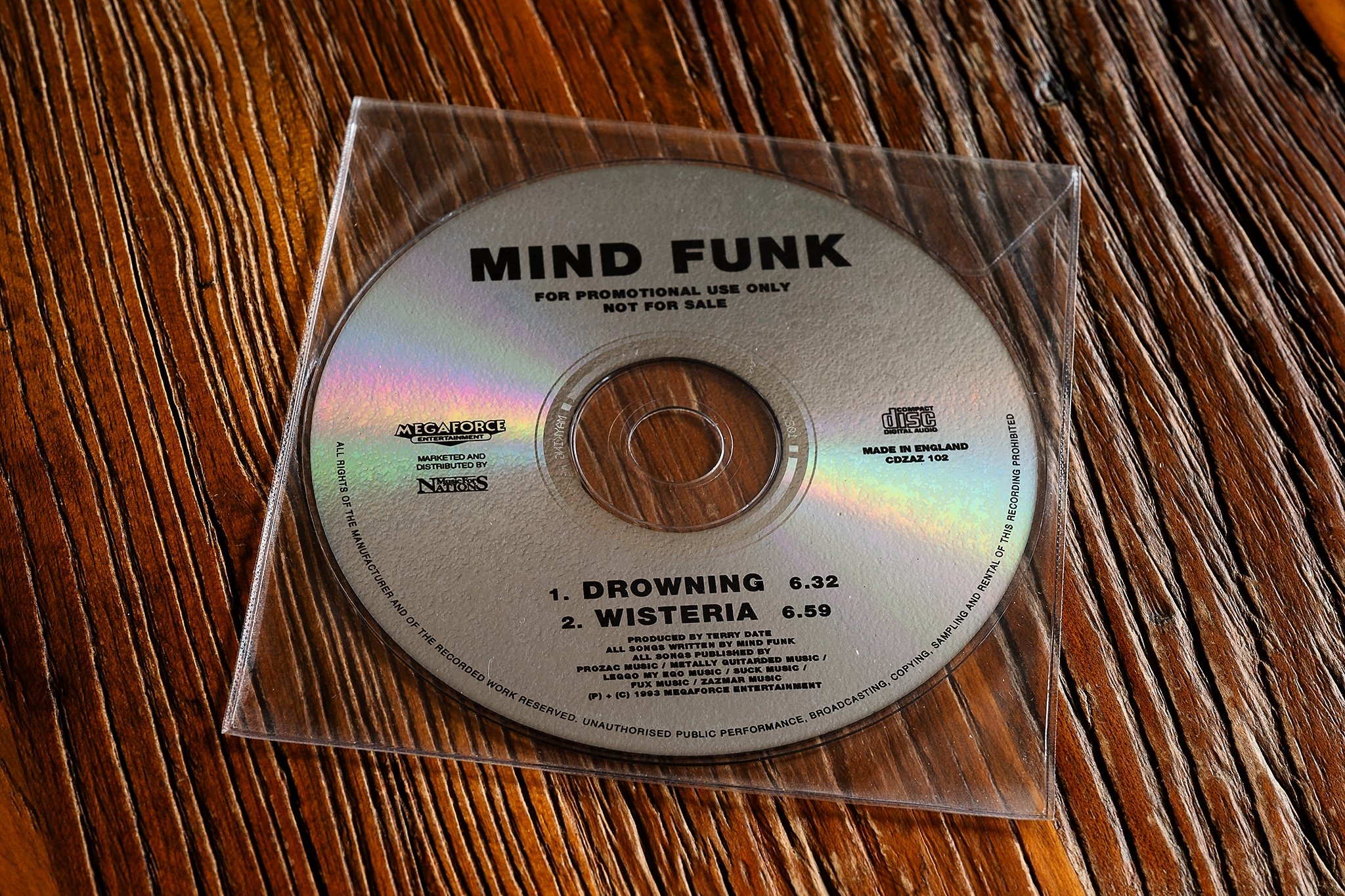 Se produkter som liknar Promo-CD: Mind Funk – Drownin.. på Tradera ...