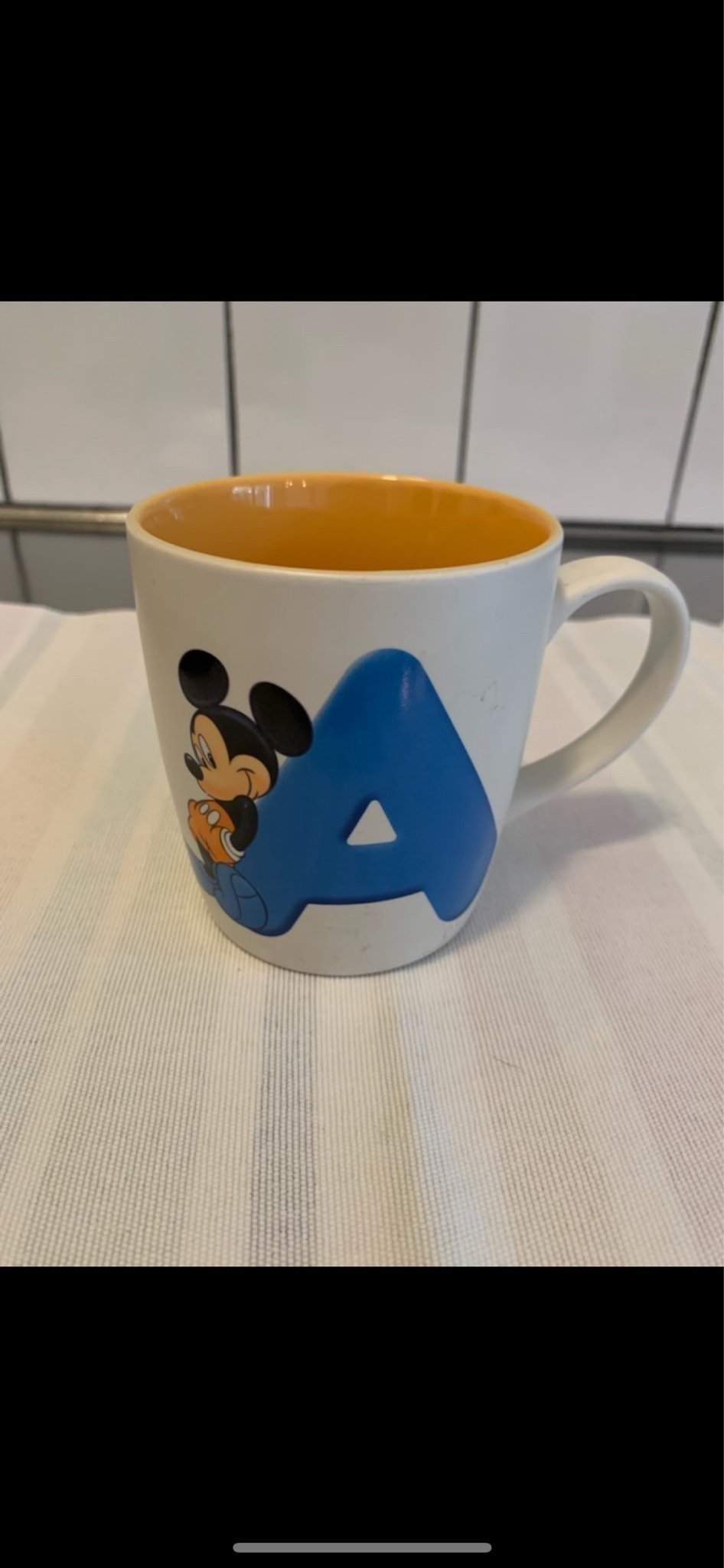 Walt Disney Musse Pigg mugg med bokstaven A | Köp på Tradera (702448814)