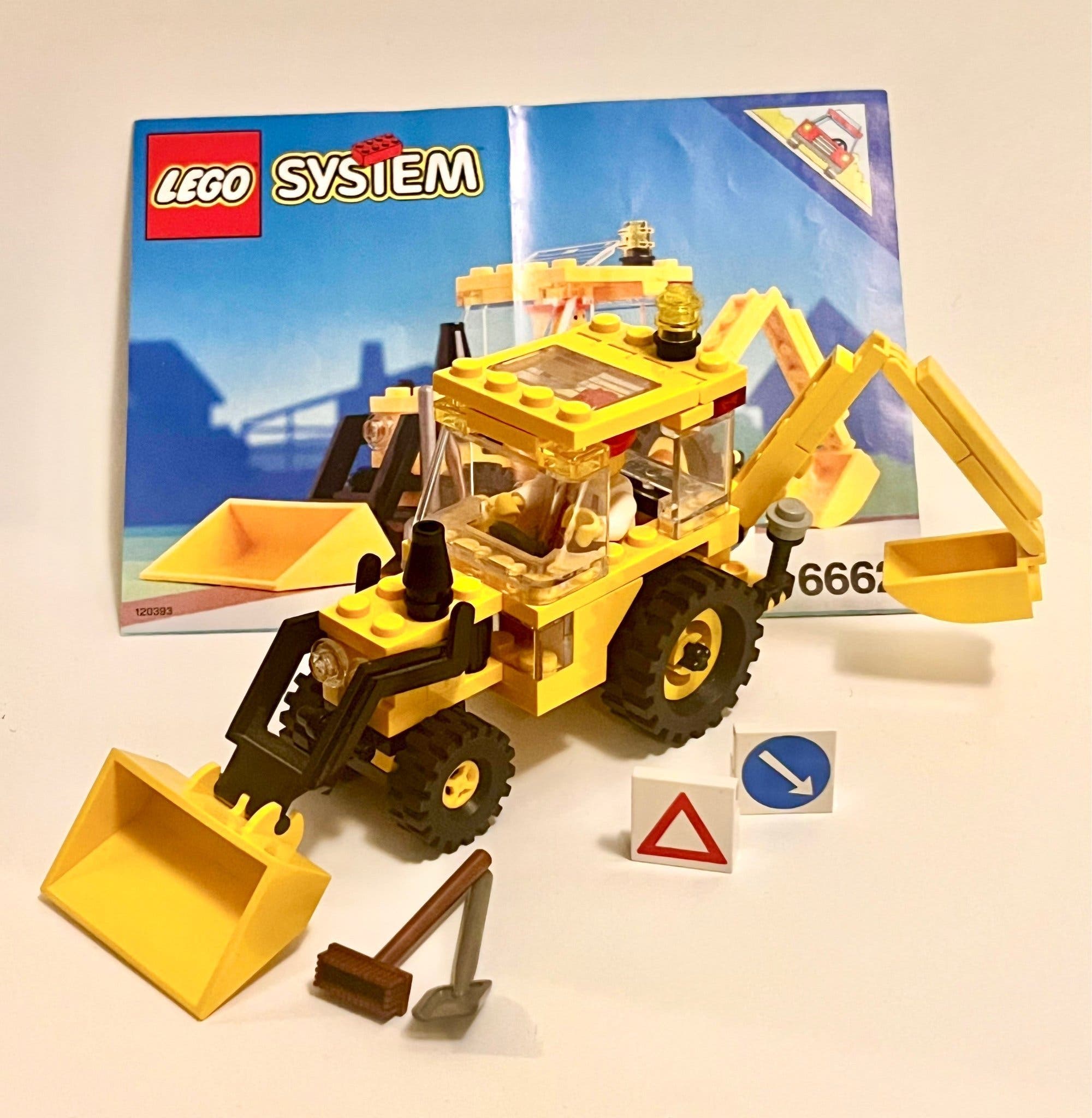 Se produkter som liknar LEGO System 6662 Grävlastare .. på Tradera ...