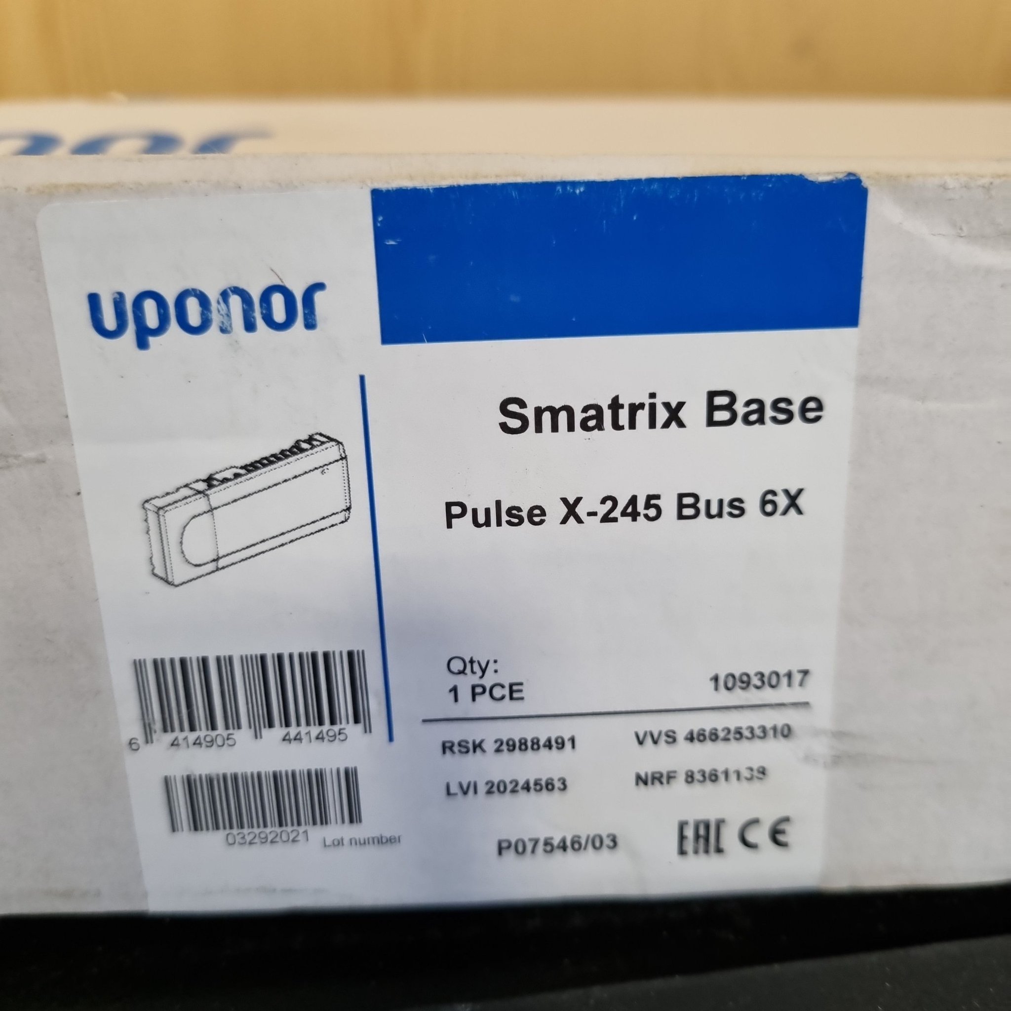 Se produkter som liknar Uponor Smatrix Base Pulse X-2.. på Tradera ...