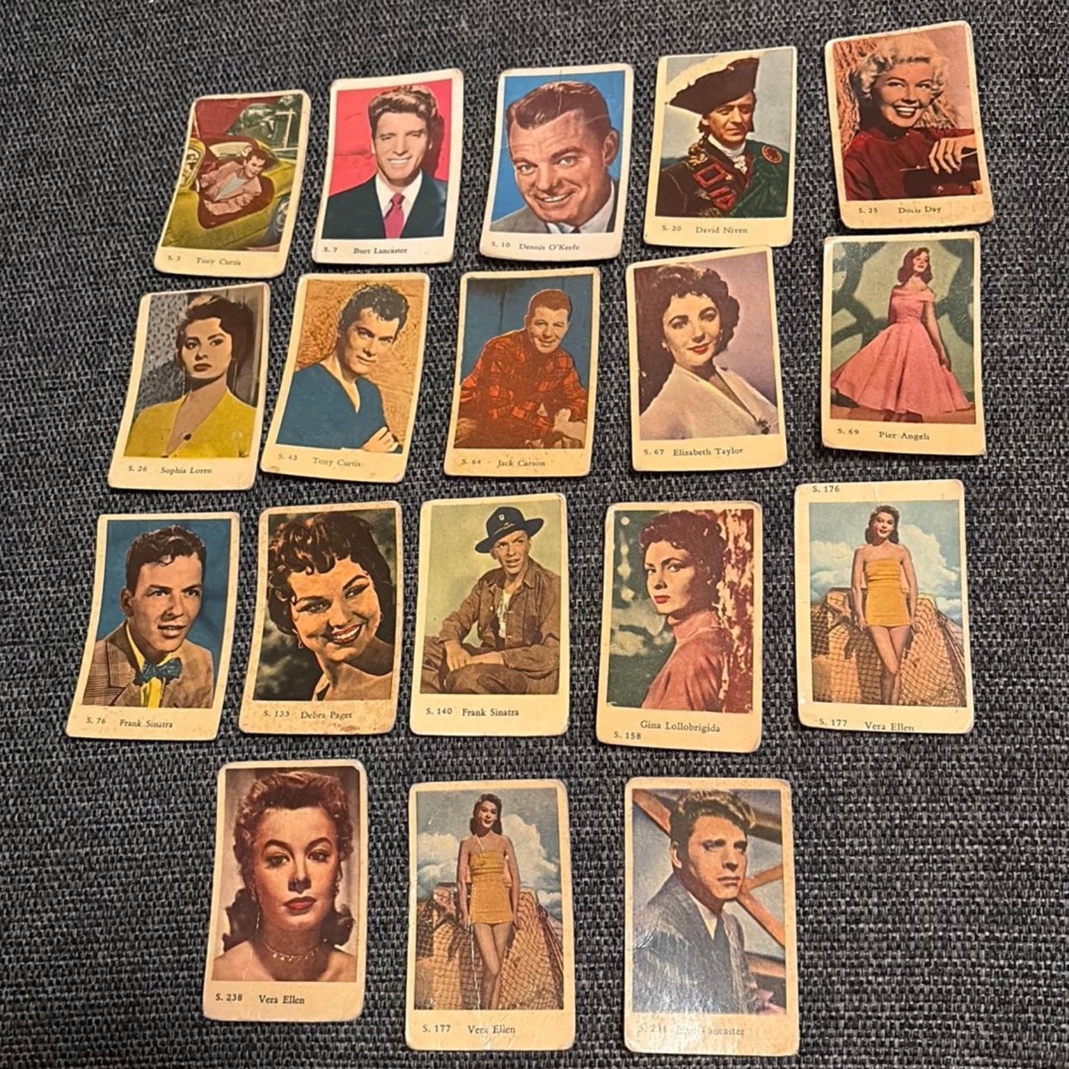 Filmstjärnor, Filmisar, Samlarbilder. 18st olik.. | Köp på Tradera ...