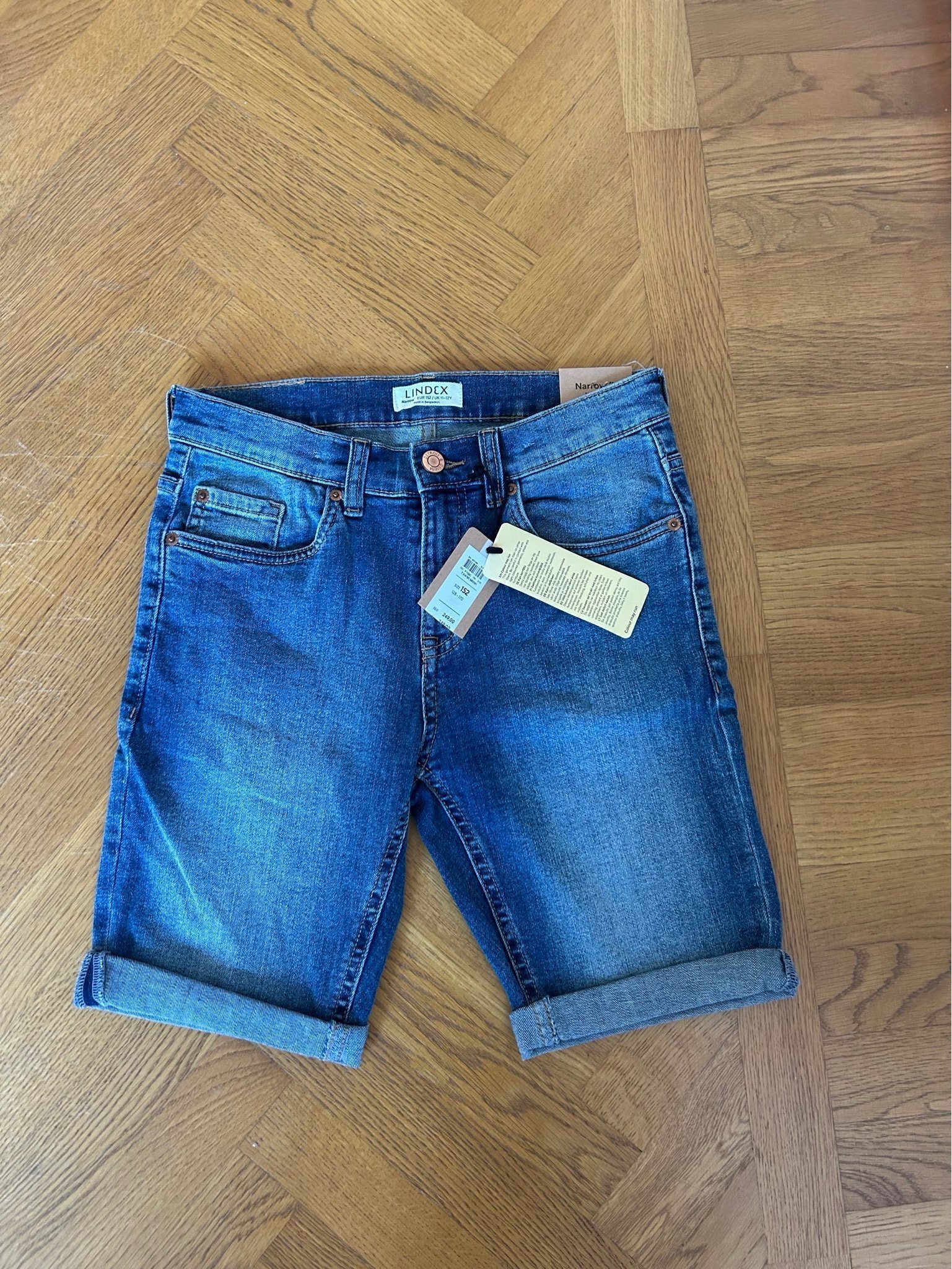 NYA Lindex blåa shorts, storlek 152 med prislapp | Köp på Tradera (697546711)