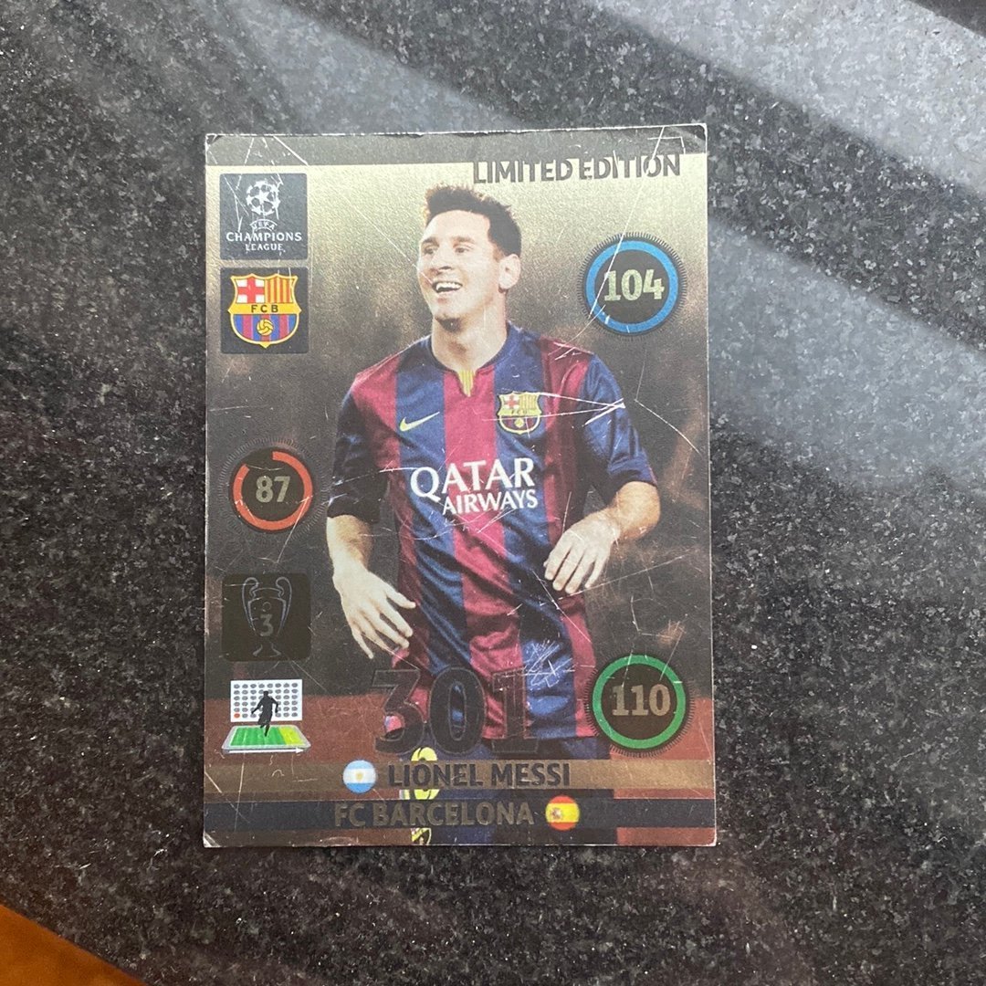 Se produkter som liknar Lionel Messi Limited Edition .. på Tradera ...