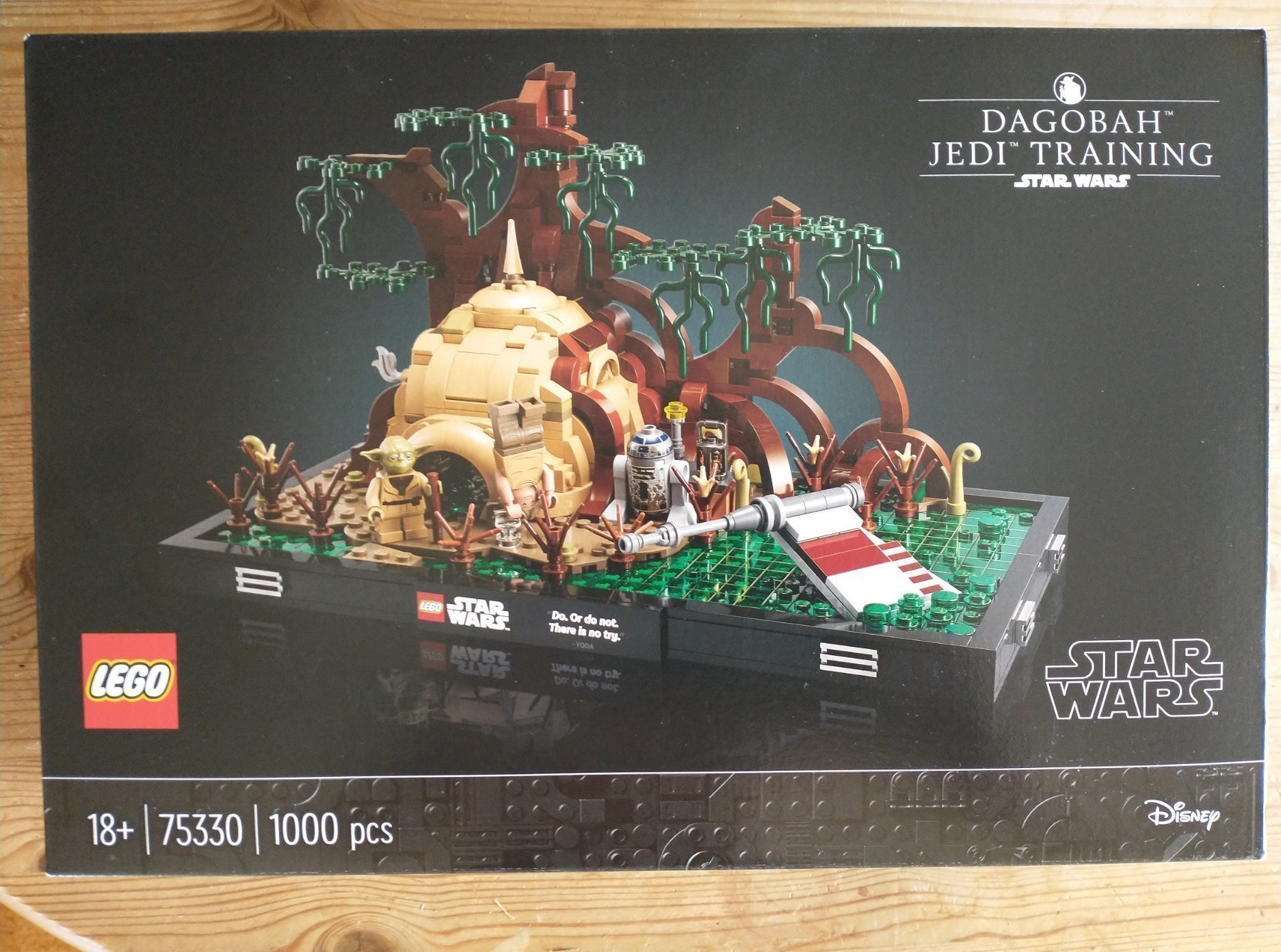 LEGO Star Wars 75330 Dagobah Jedi Training Dior.. | Köp på Tradera ...