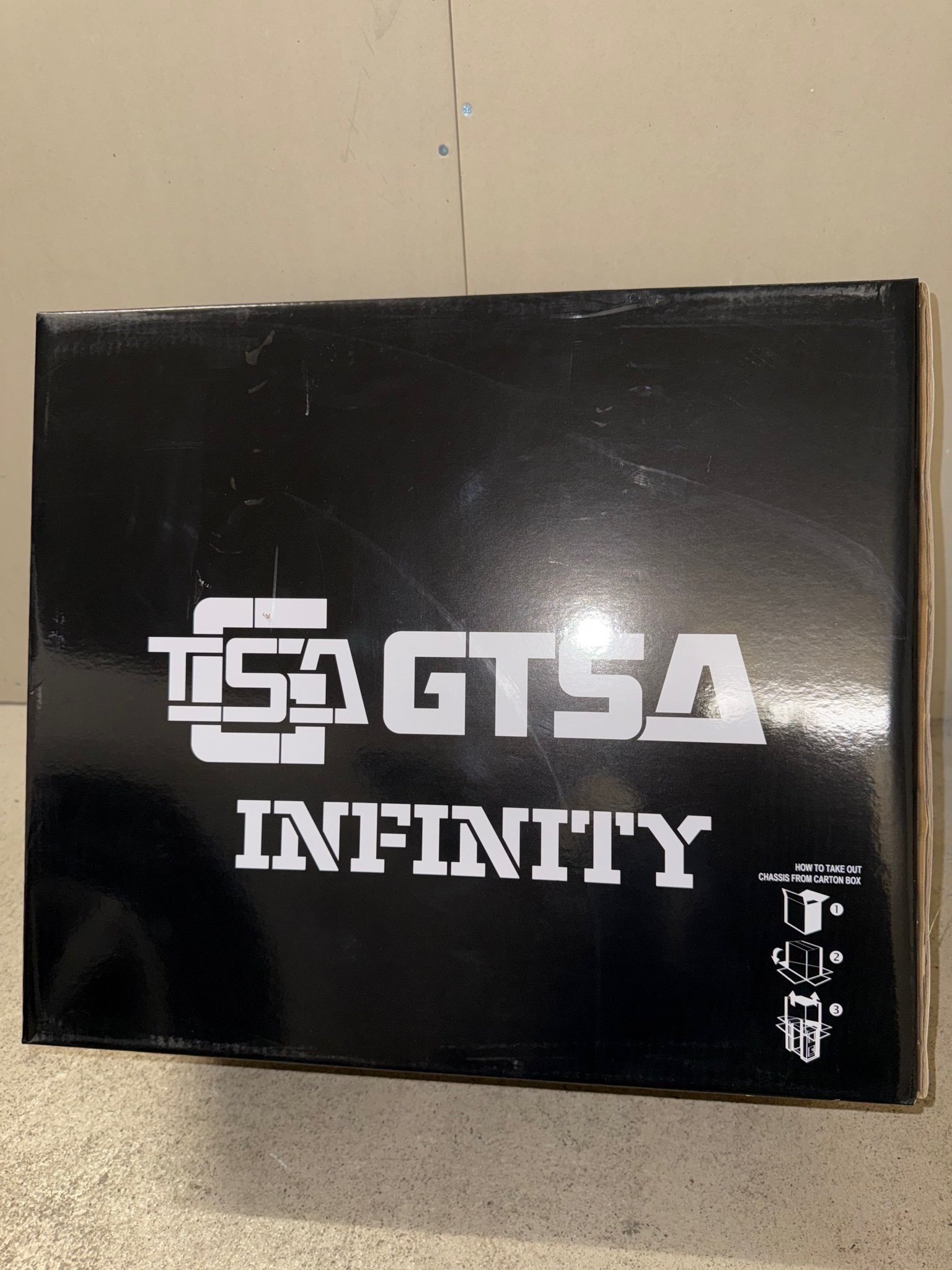 Se produkter som liknar (NY) Datorchassi GTSA Infinit.. på Tradera ...