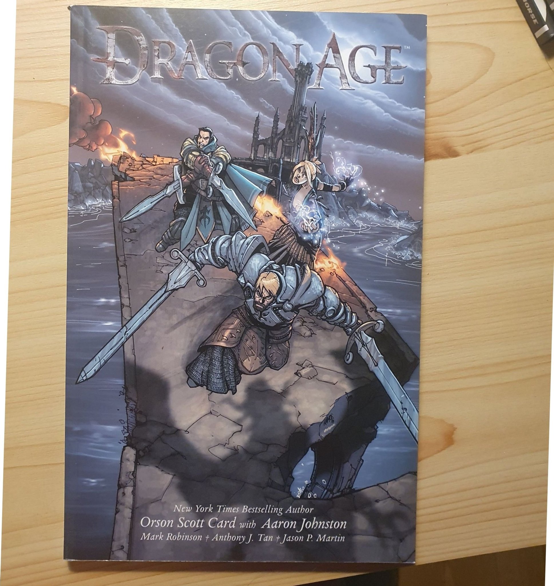 Dragon Age av Orson Scott Card, Mark Robinson, .. | Köp på Tradera ...