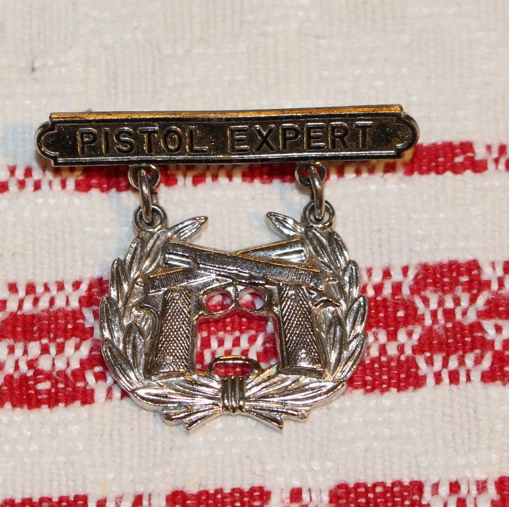PISTOL EXPERT , PIN . | Köp från tsarix på Tradera (693730057)