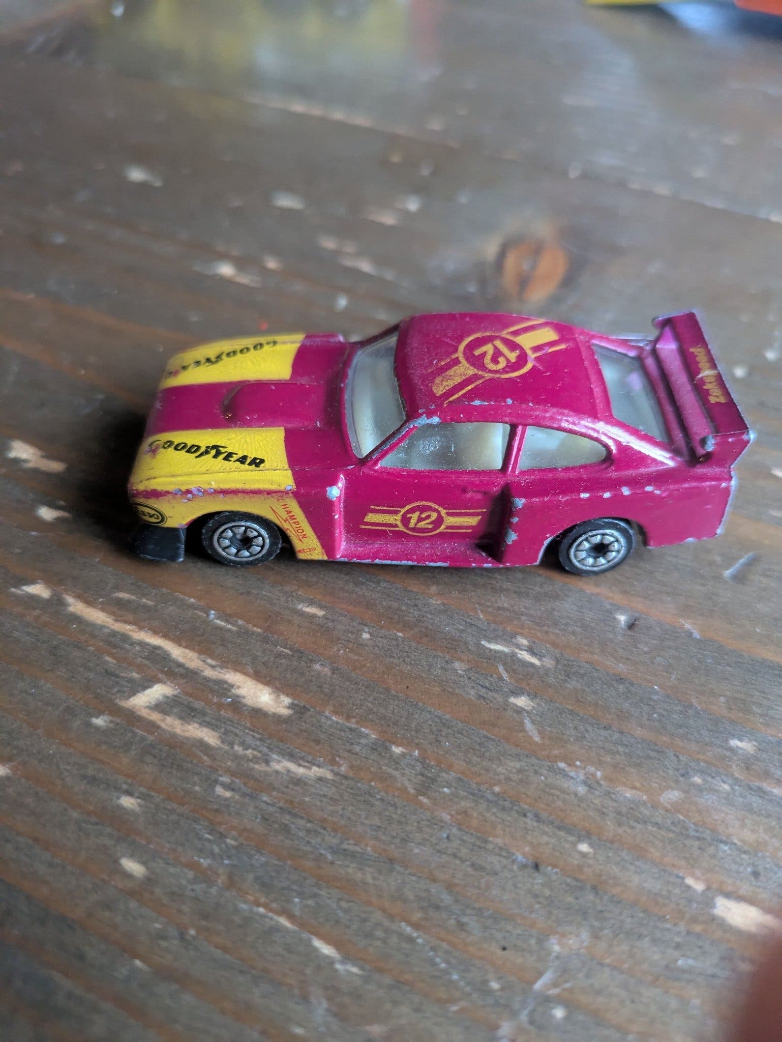 Corgi Ford Capri 3.0S Leksaksbil | Köp på Tradera (707269316)