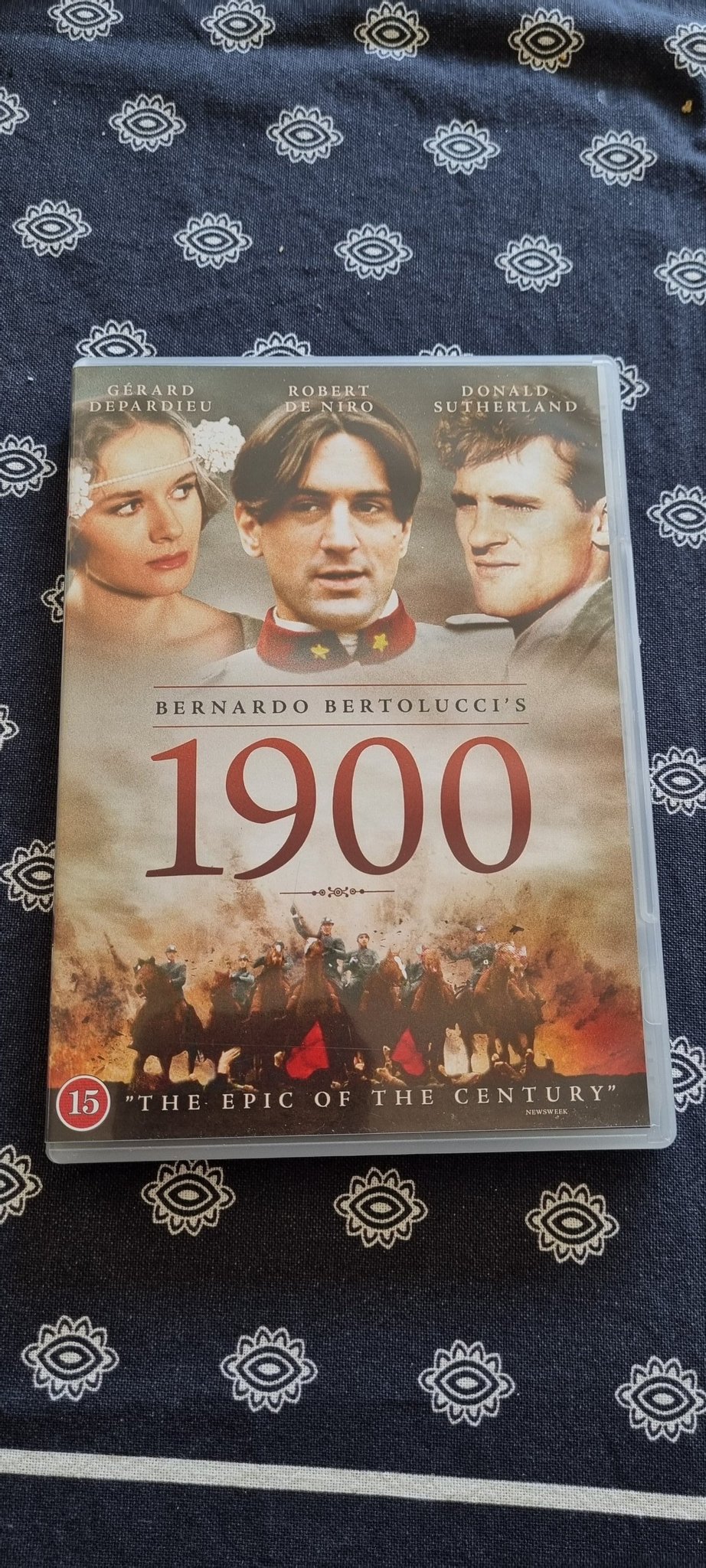 Se produkter som liknar 1900 - DVD (Robert De Niro , .. på Tradera ...