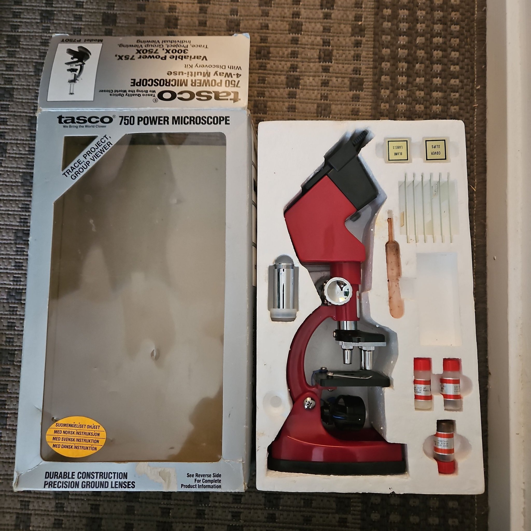 Se produkter som liknar Tasco 750 Power Mikroskop på Tradera (638704105)