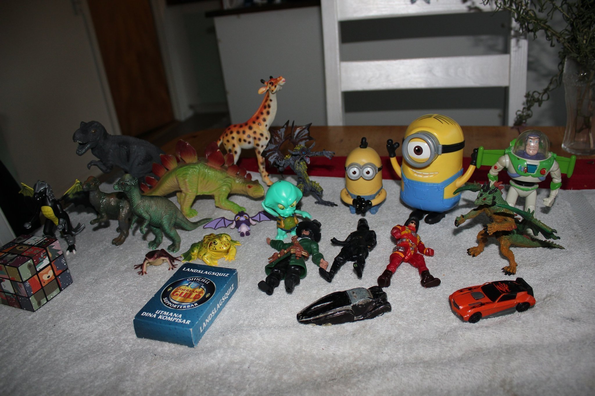 Leksaker - Blandat Parti många bra samla saker .. | Köp på Tradera ...