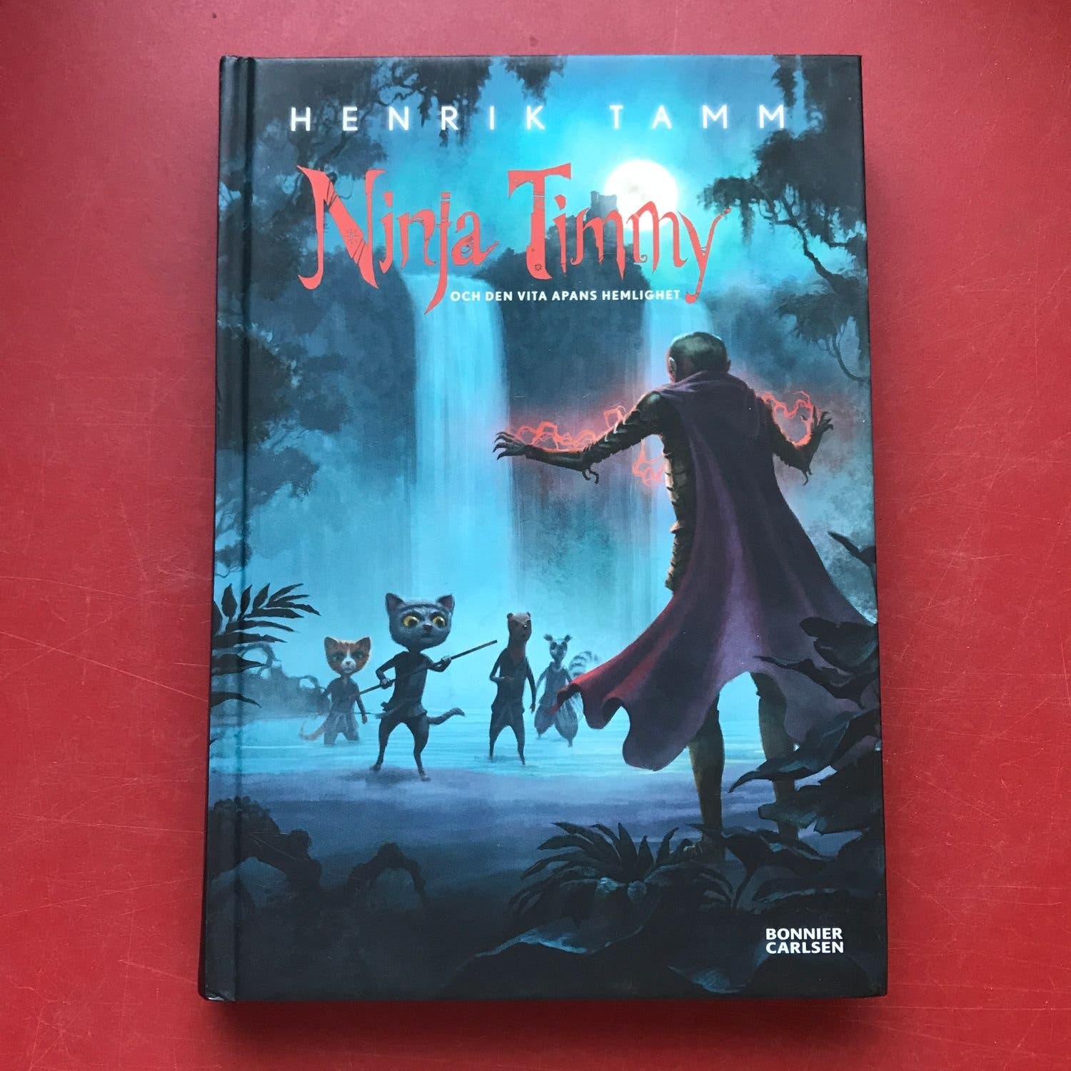 NINJA TIMMY OCH DEN VITA APA.. | Köp från Haldins_Hylla på Tradera ...