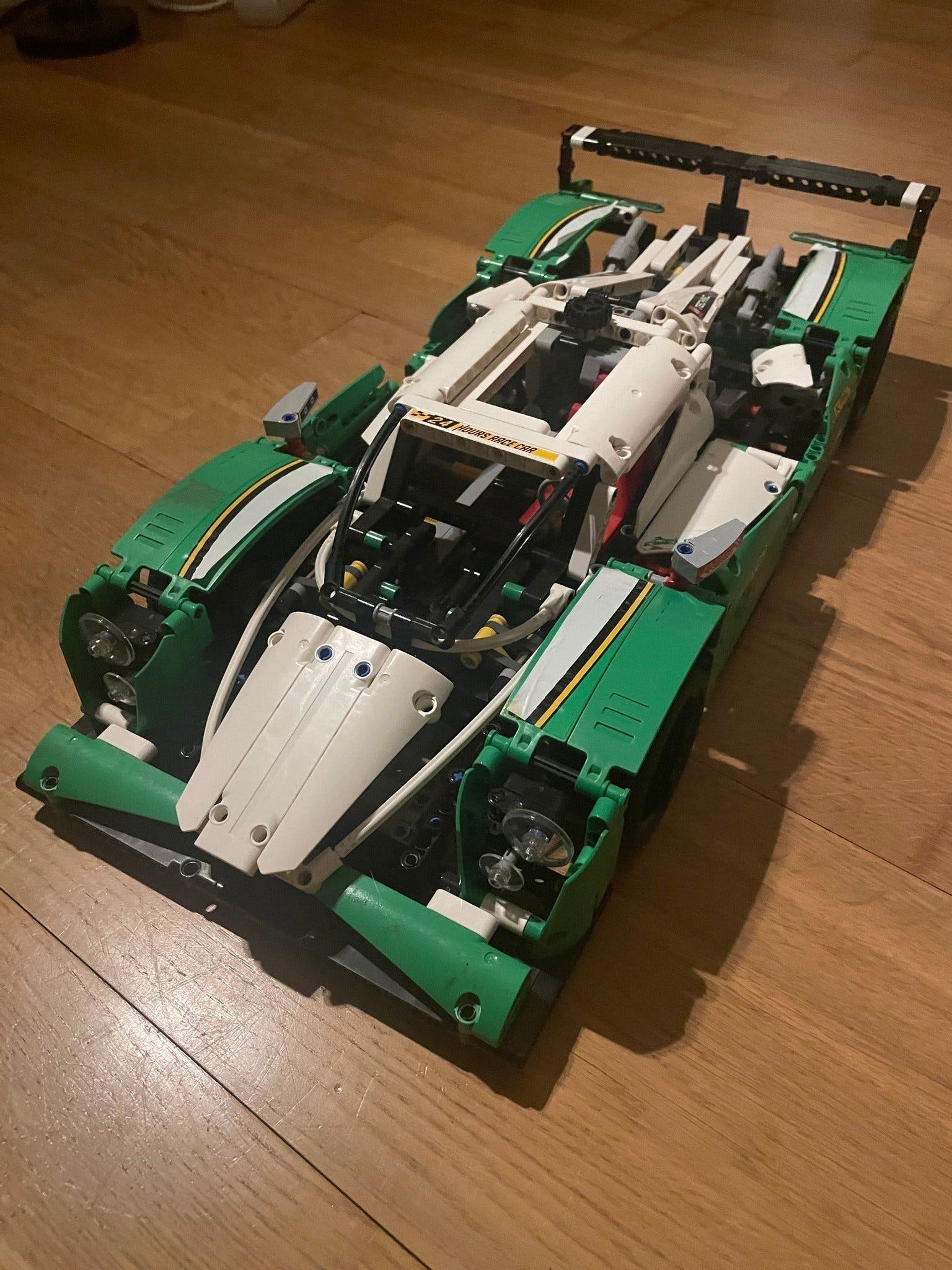 Lego Technic 42039 - Porsche 911 GT3 RS | Köp på Tradera (674728159)