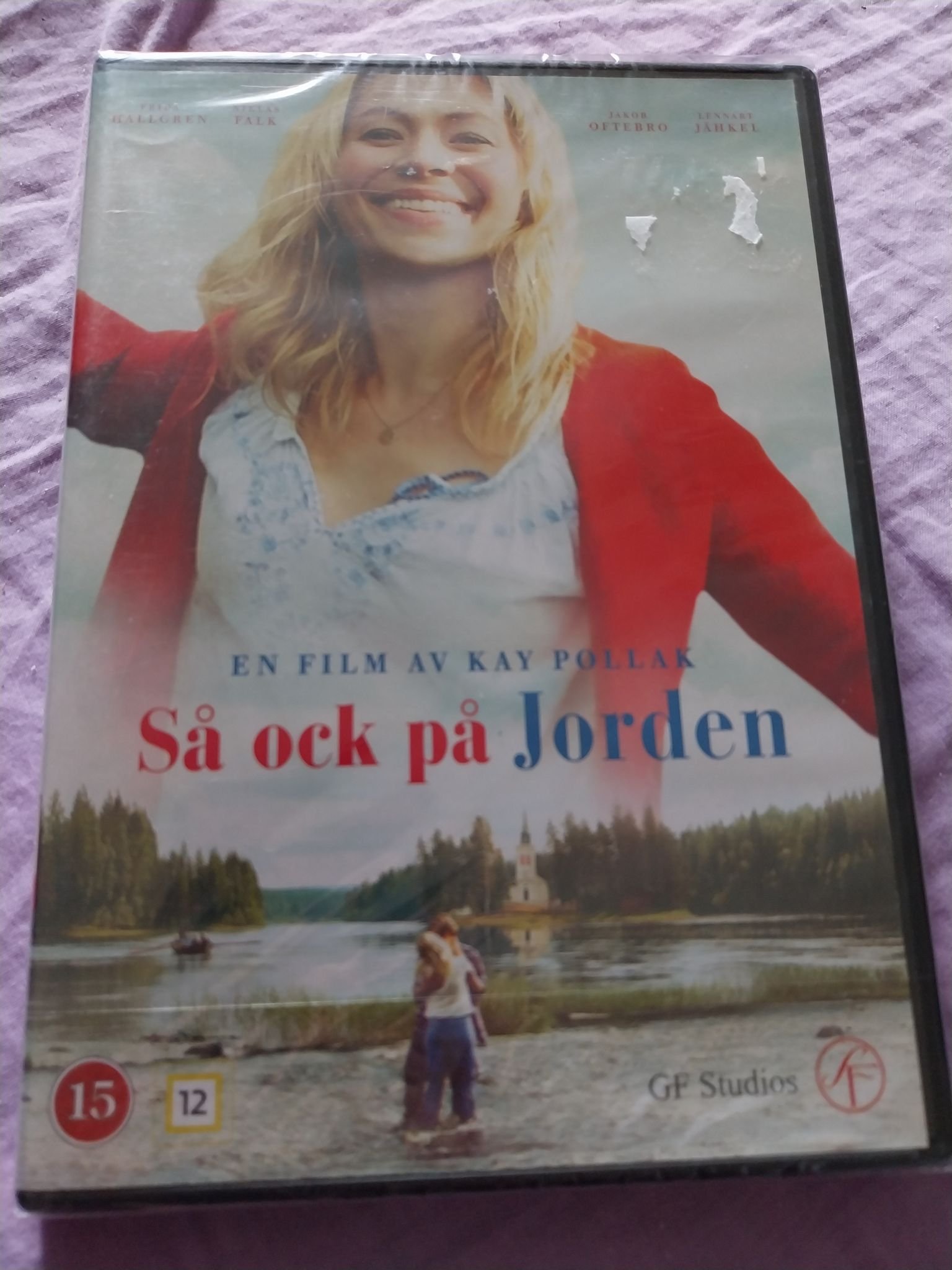 Se produkter som liknar SÅ OCK PÅ JORDEN-KAY POLLAK, .. på Tradera ...