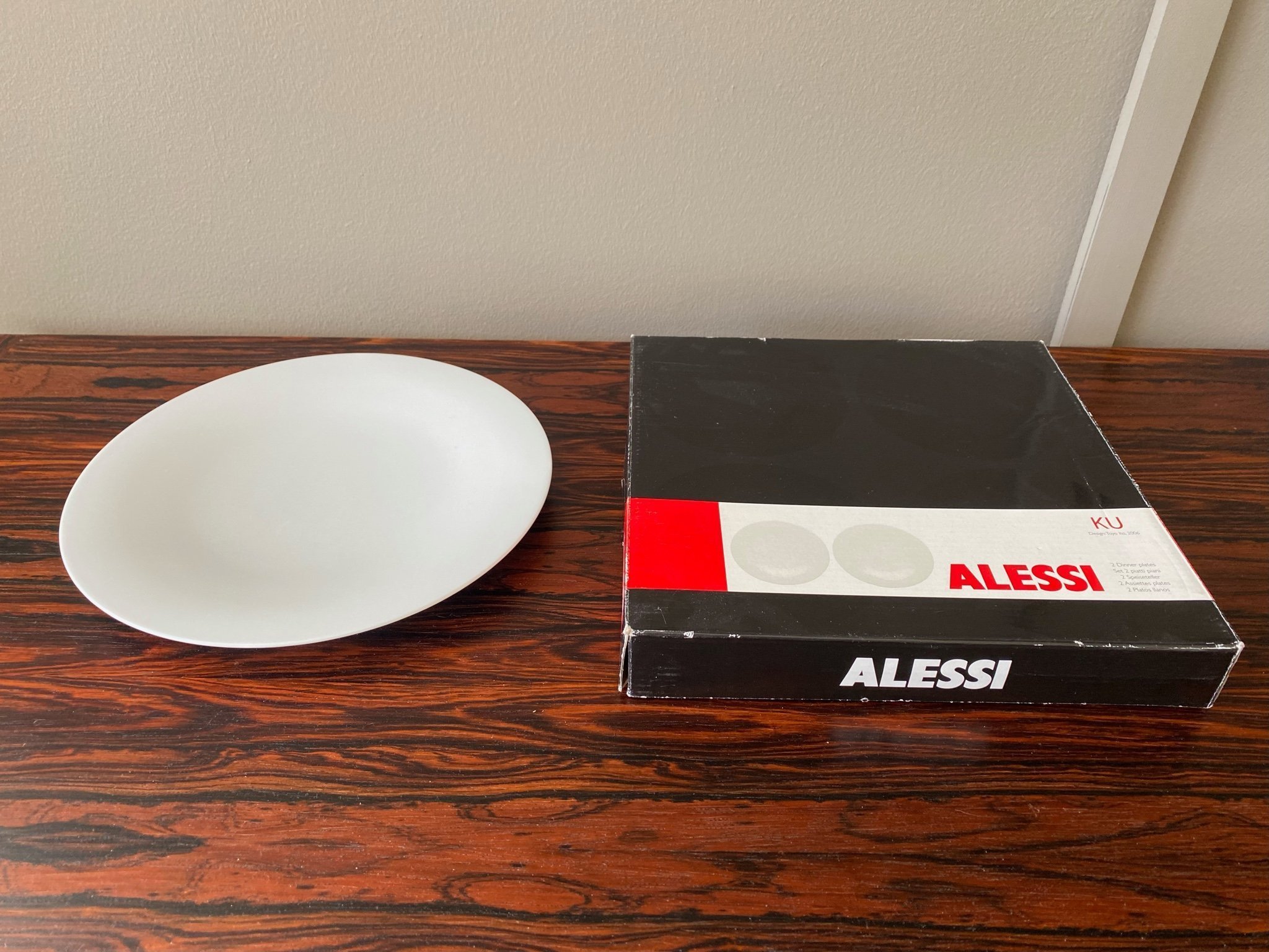 Mattallrikar Alessi design Toyo Ito 2006 | Köp på Tradera (591314711)