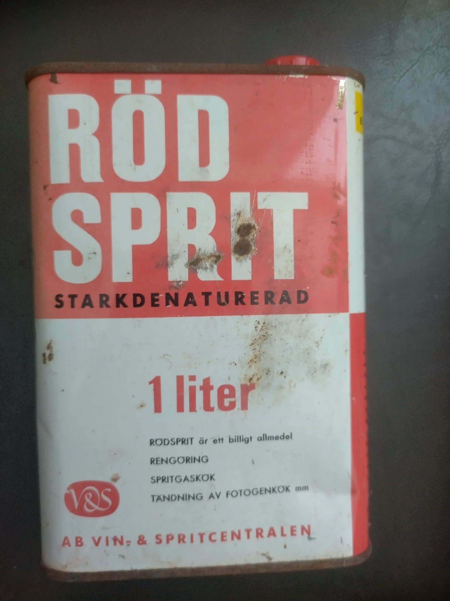 Se produkter som liknar Plåtdunk RÖD SPRIT AB vin- oc.. på Tradera ... Se produkter som liknar Plåtdunk RÖD SPRIT AB vin- oc.. på Tradera ...