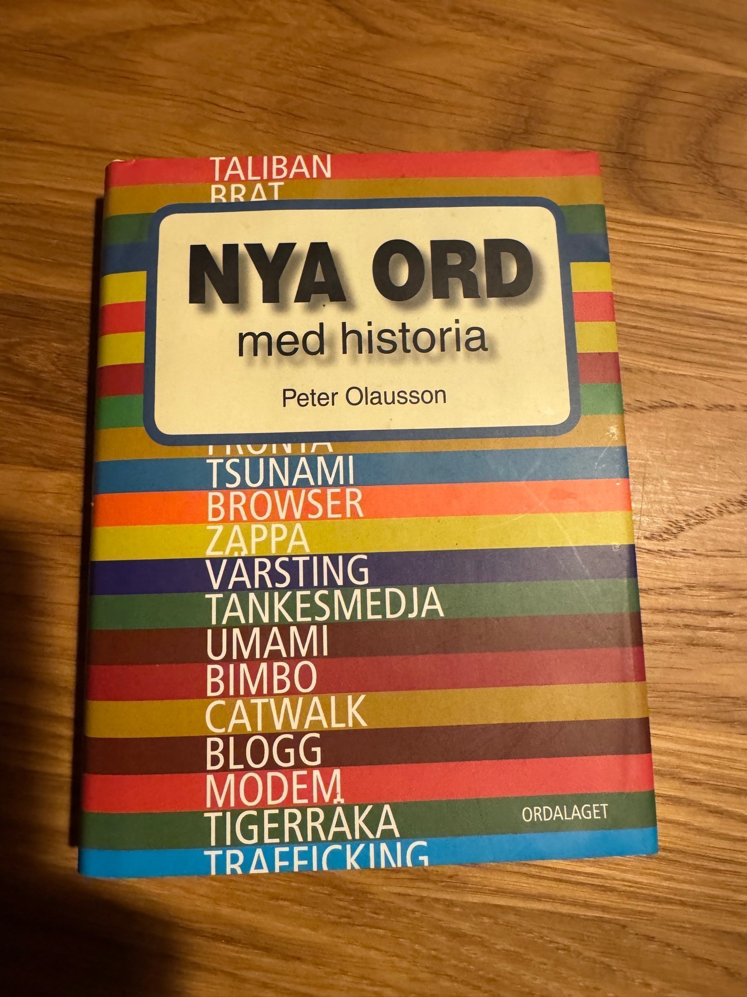 Nya Ord med Historia av Peter Olausson | Köp på Tradera (702178359)