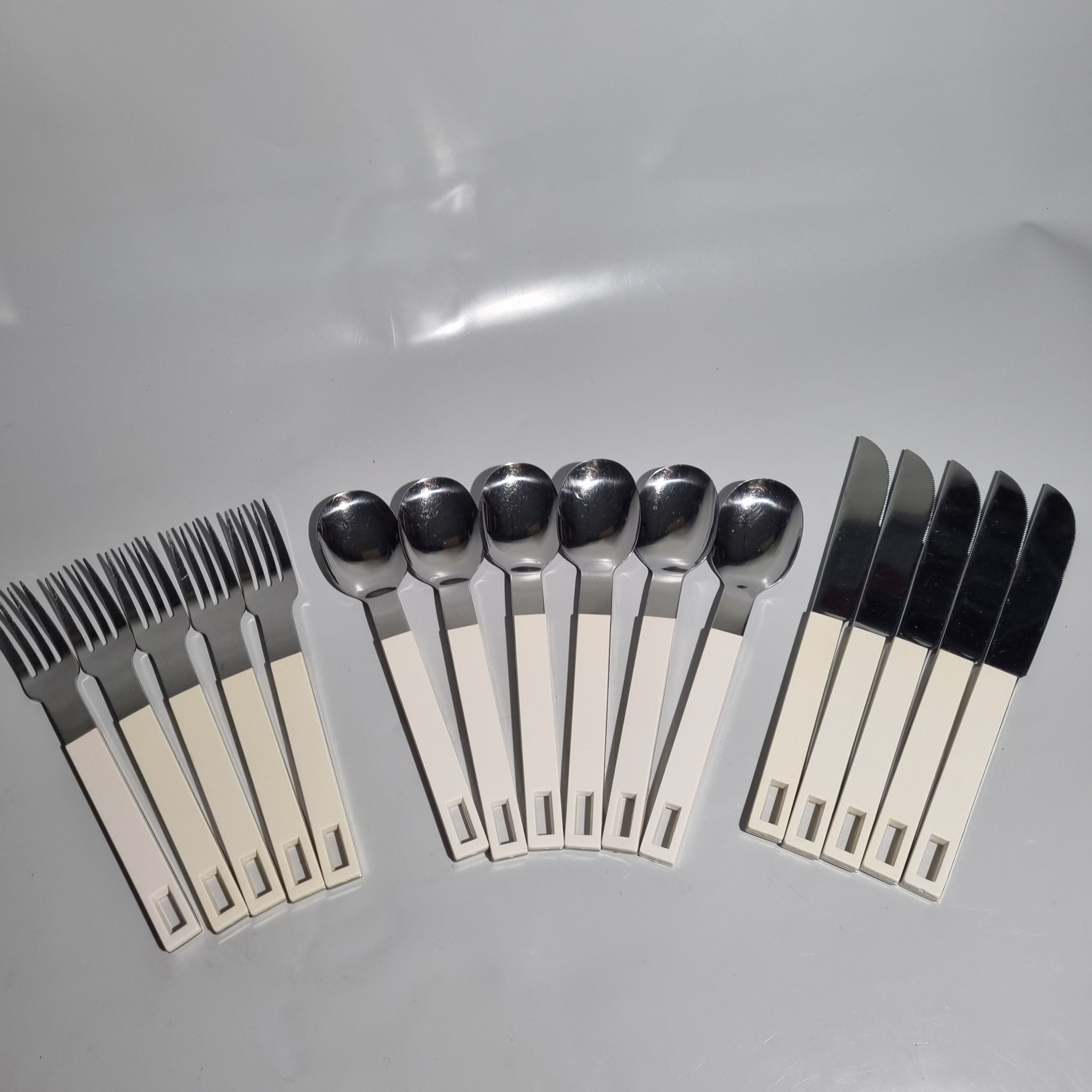 Boda Buffe Bestick 16 delar design Signe Persso.. | Köp på Tradera ...