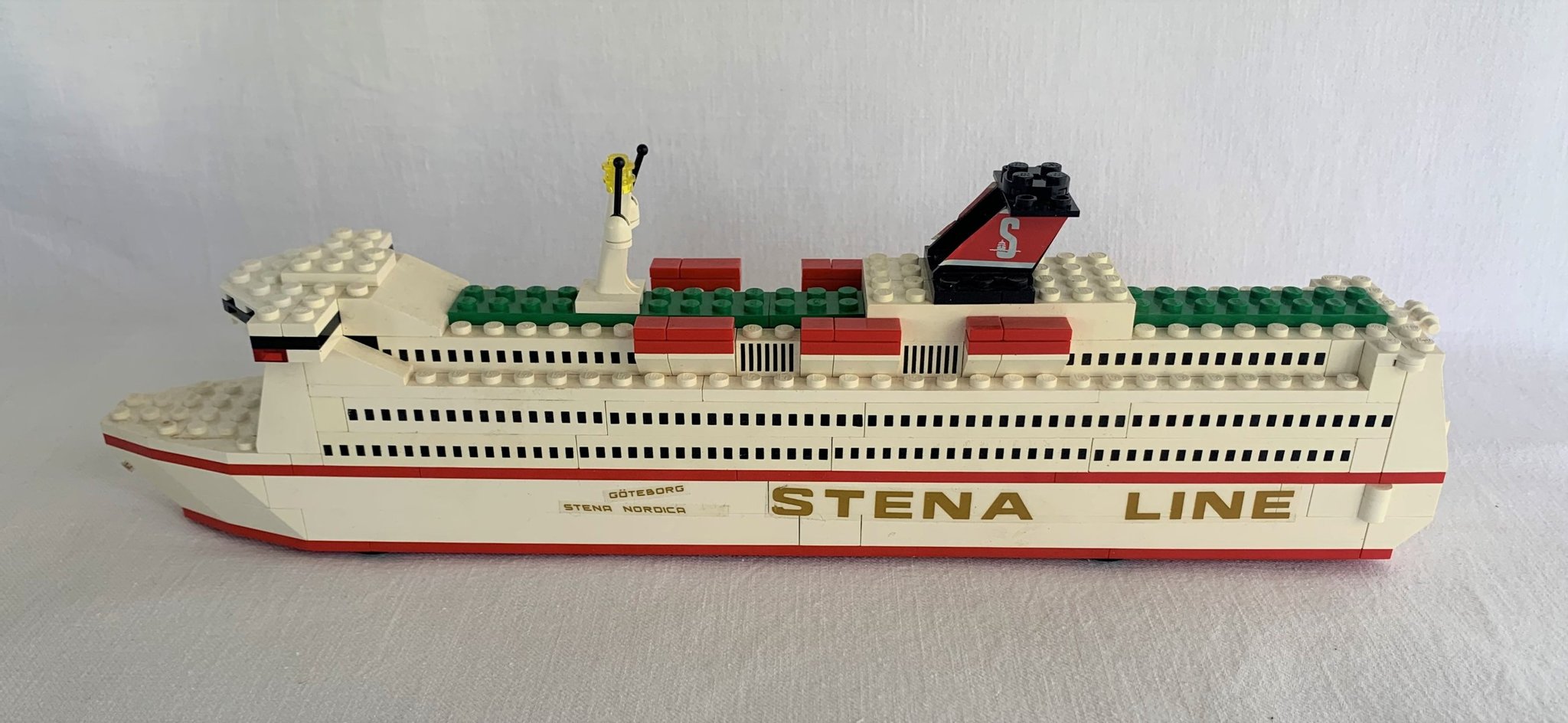 Se produkter som liknar Lego Stena Line Färja - 1548 .. på Tradera ...
