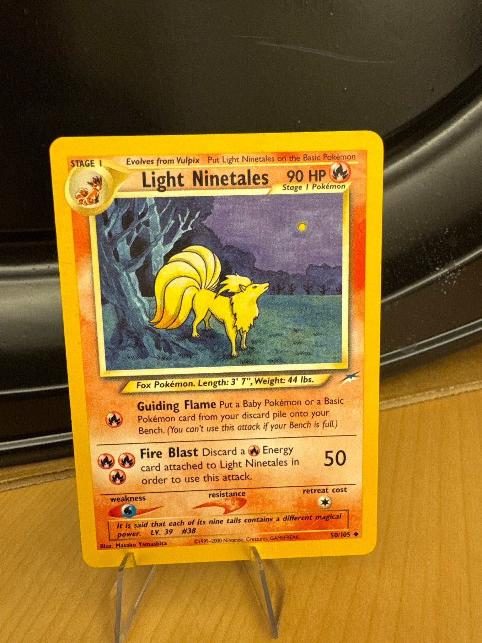 Se produkter som liknar Light Ninetales - Pokémonkort på Tradera ...