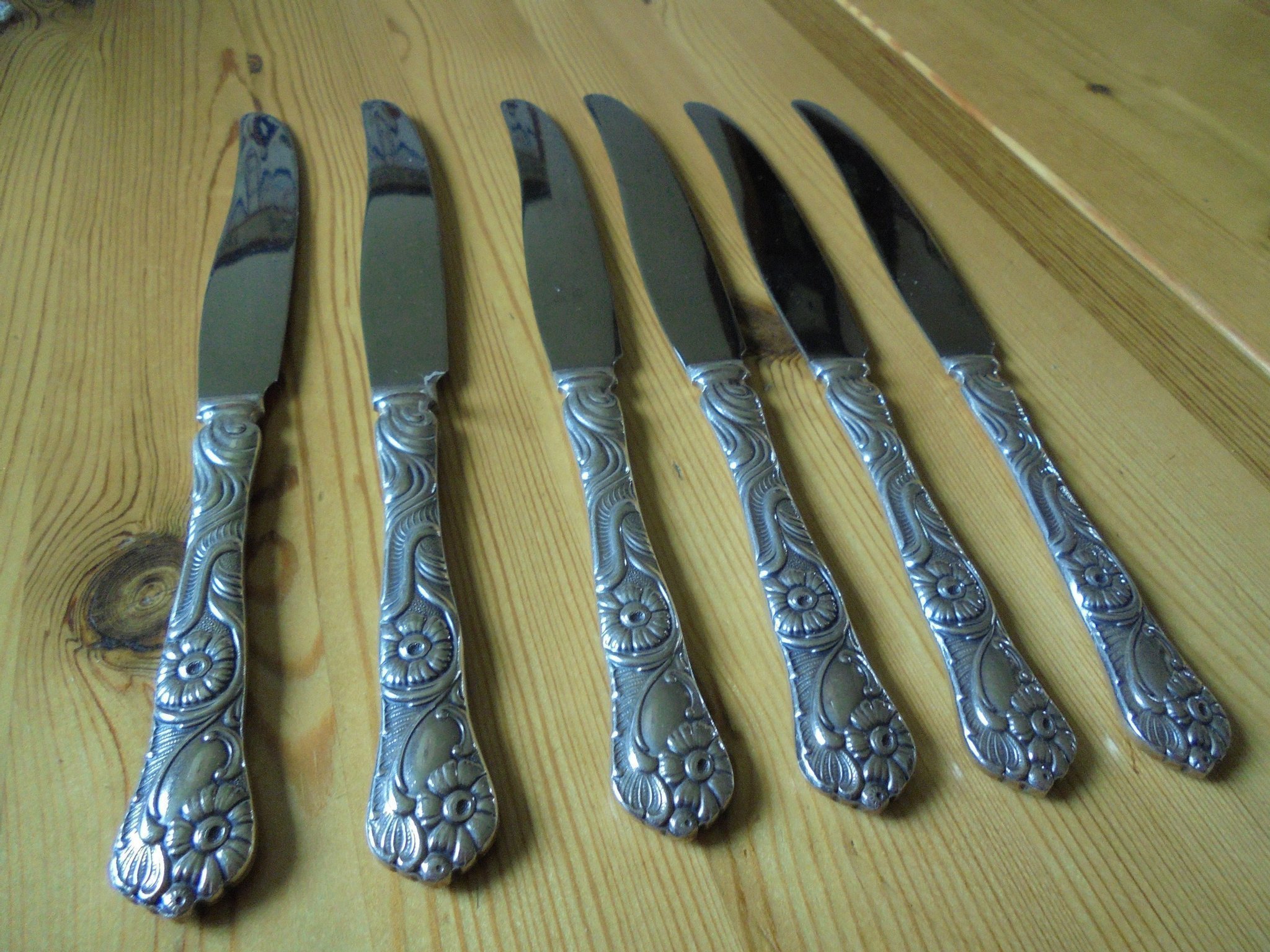 Se produkter som liknar NILSJOHAN . AMSTERDAM : 6 st .. på Tradera ...