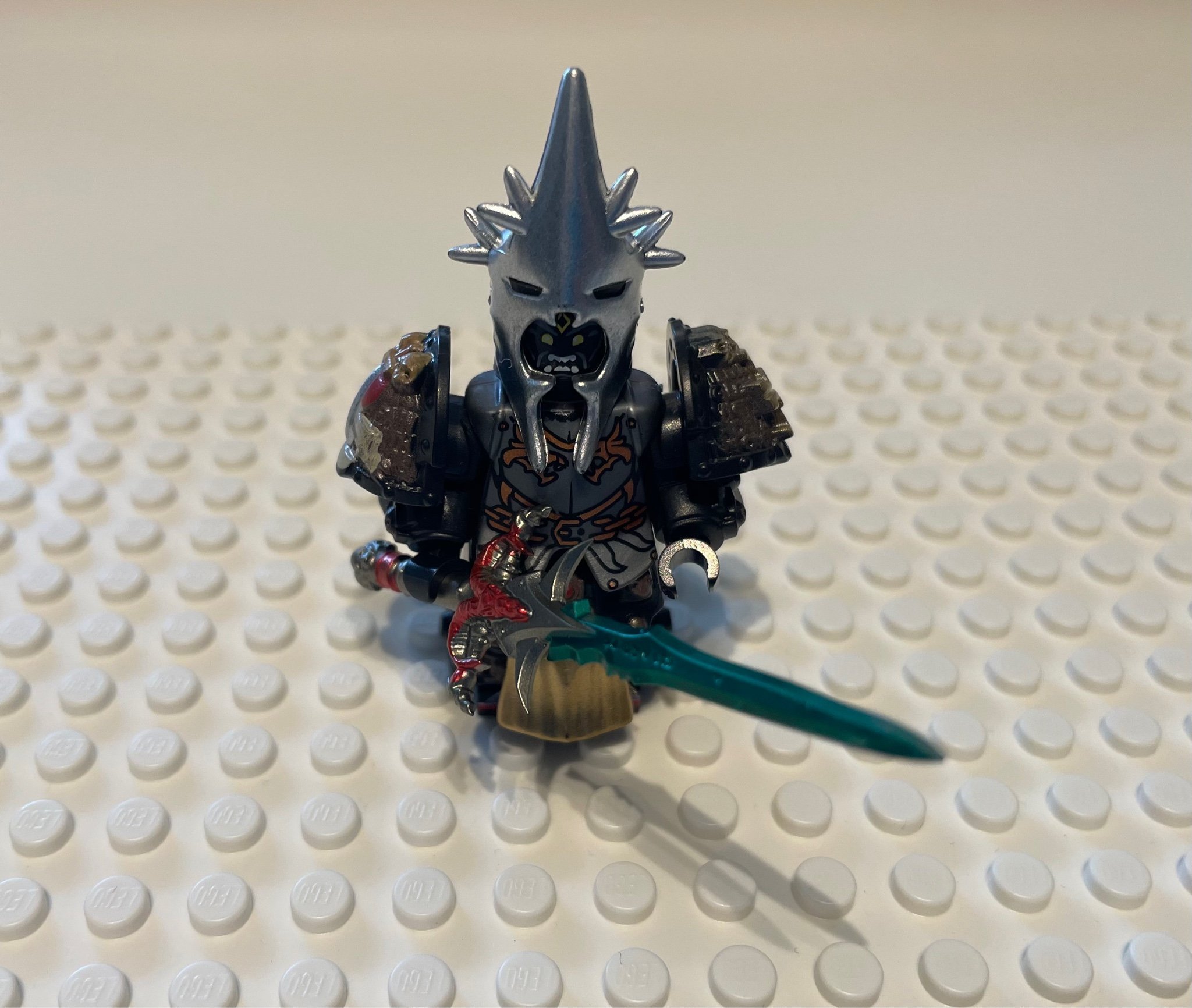 Se produkter som liknar Witch-king of Angmar med vape.. på Tradera ...