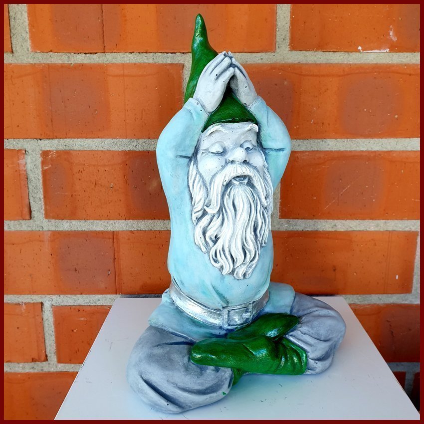 Se produkter som liknar Prydnad i betong både för trä.. på Tradera ...