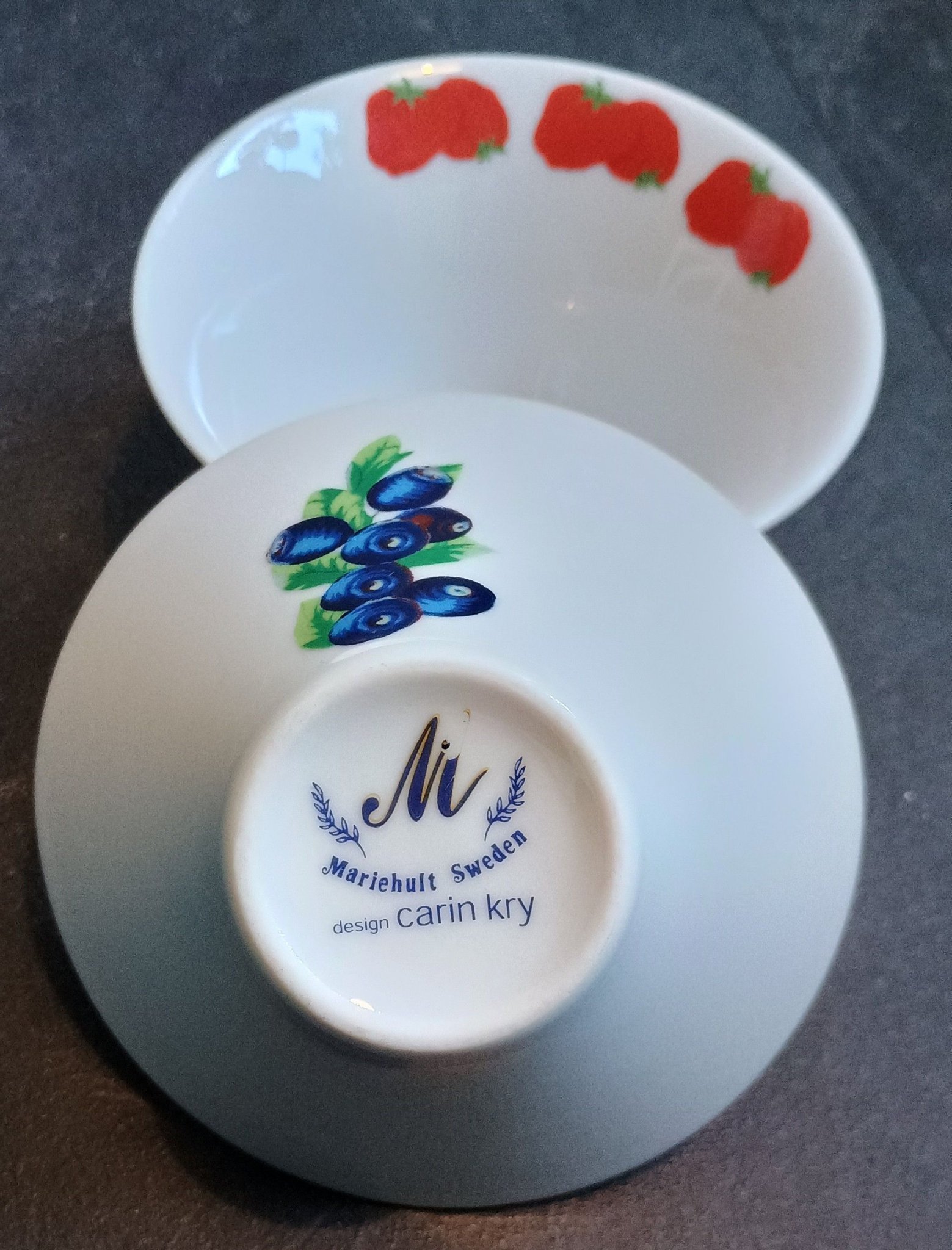 Carin Kry/Mariehult-Sweden. 2st Skålar | Köp på Tradera (695280543)